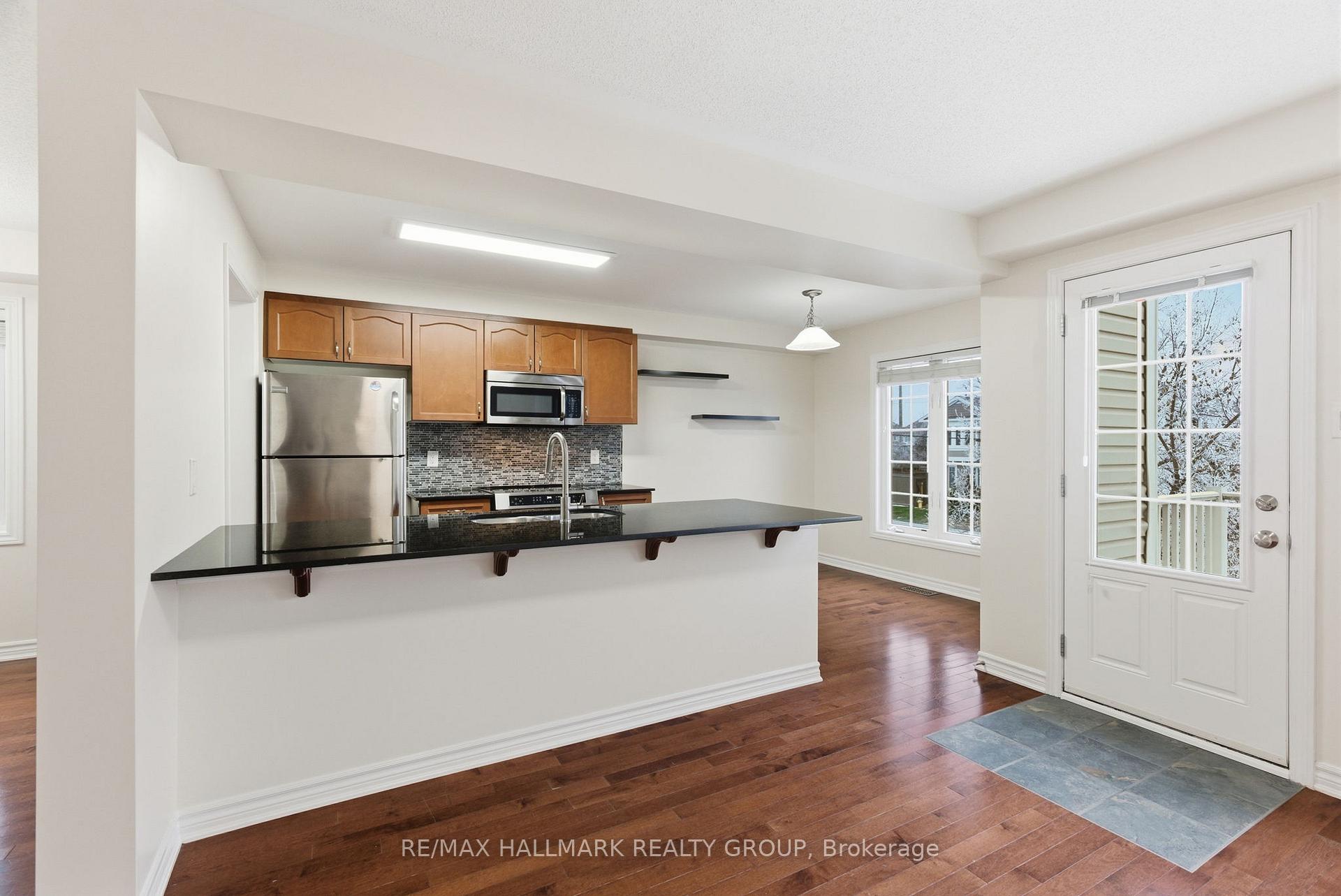 1875 Maple Grove Road, Stittsville - Munster - Richmond, ON K2S 0P1
