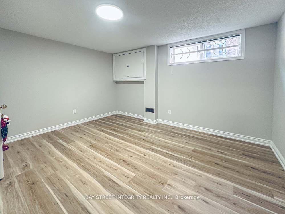 188 Olive Avenue, Toronto, ON M2N 4P4