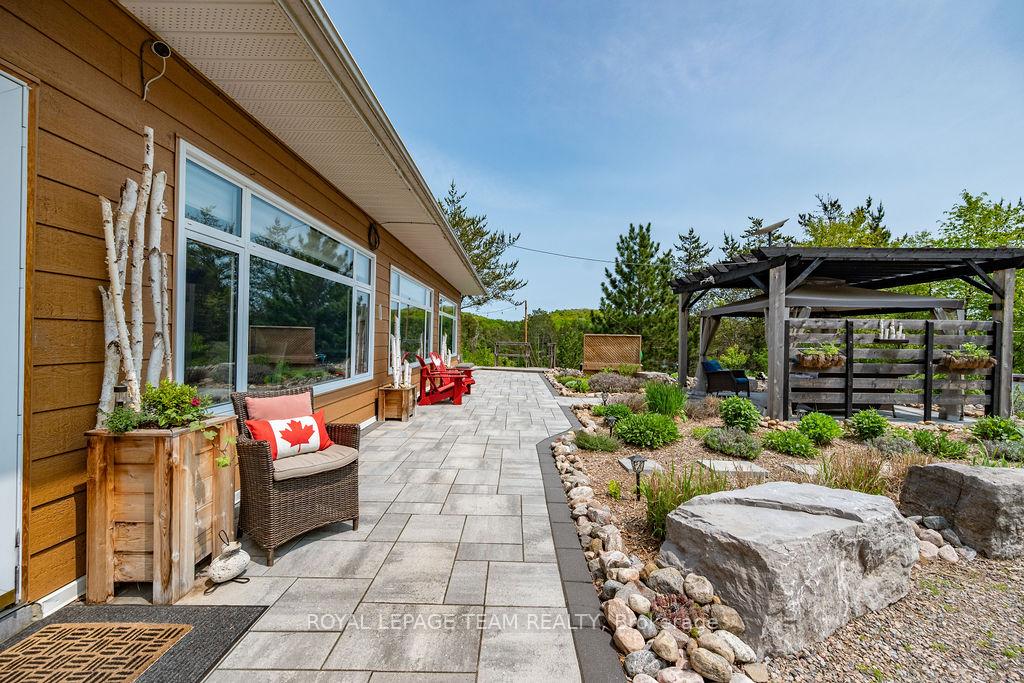 188 Paugh Lake Road, Madawaska Valley, ON K0J 1B0