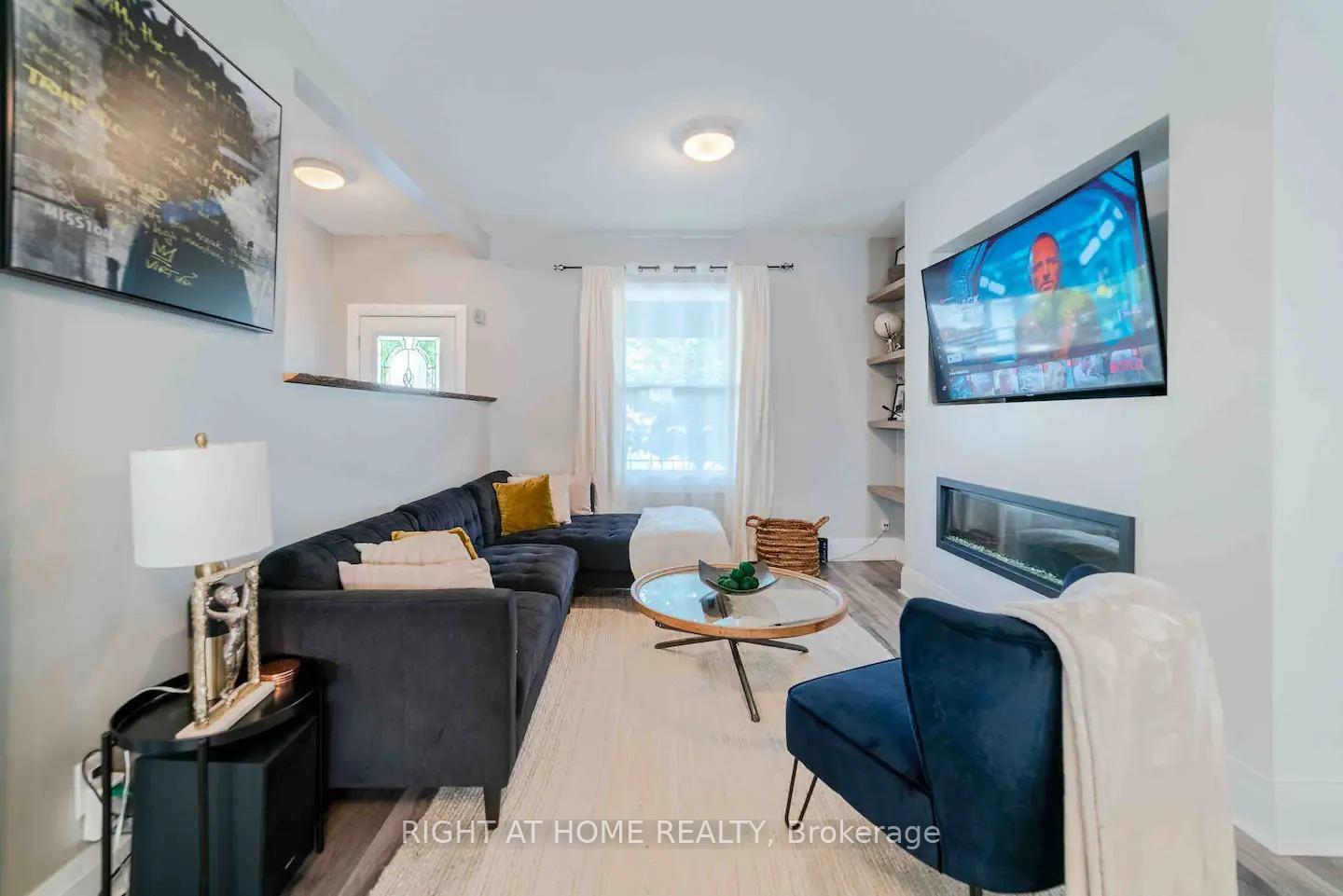 189 Lottridge Street, Hamilton, ON L8L 6V6