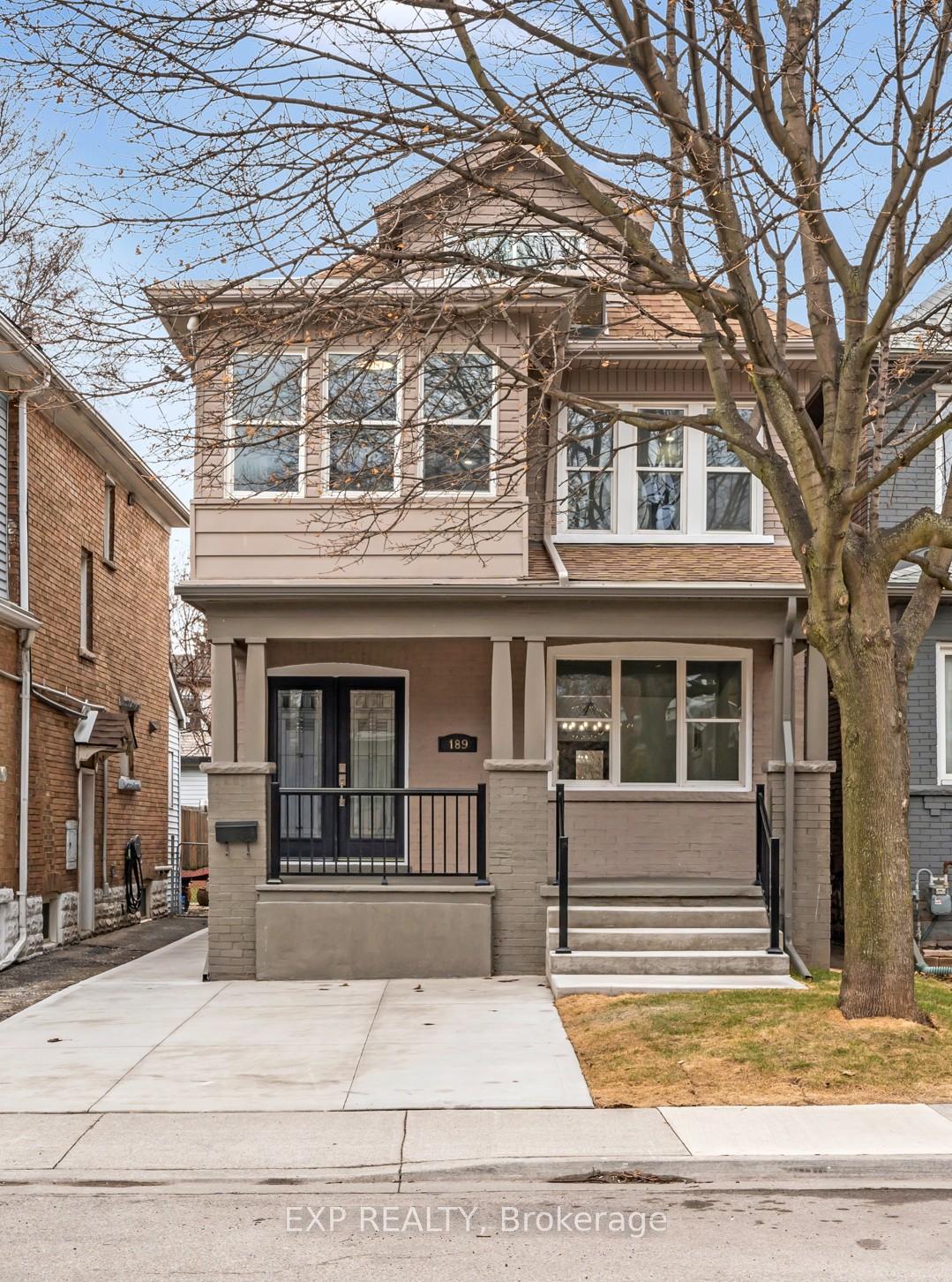 189 Ottawa Street, Hamilton, ON L8K 2E7