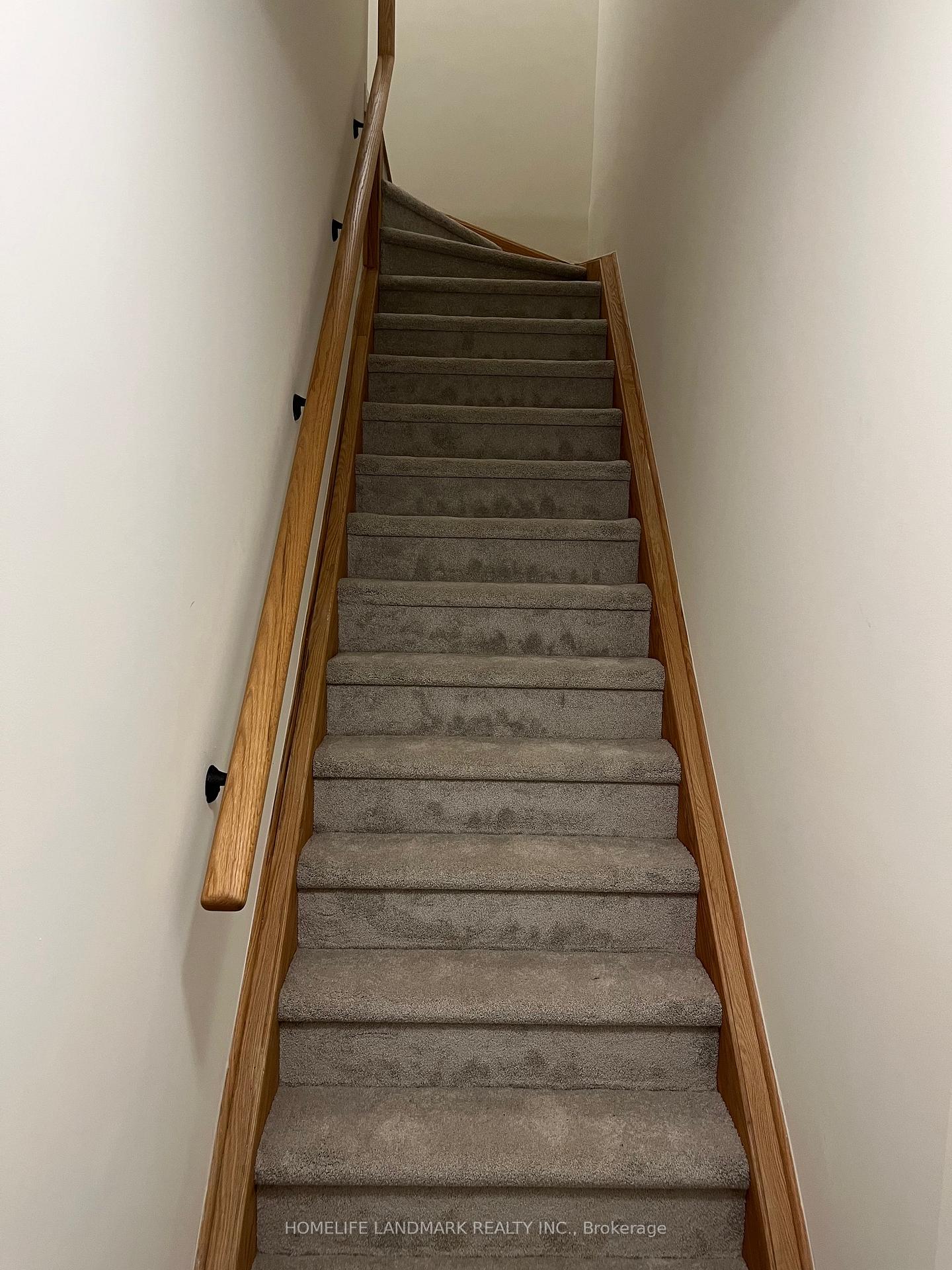 19 - 10 Liben Way E, Toronto, ON M1B 0E8
