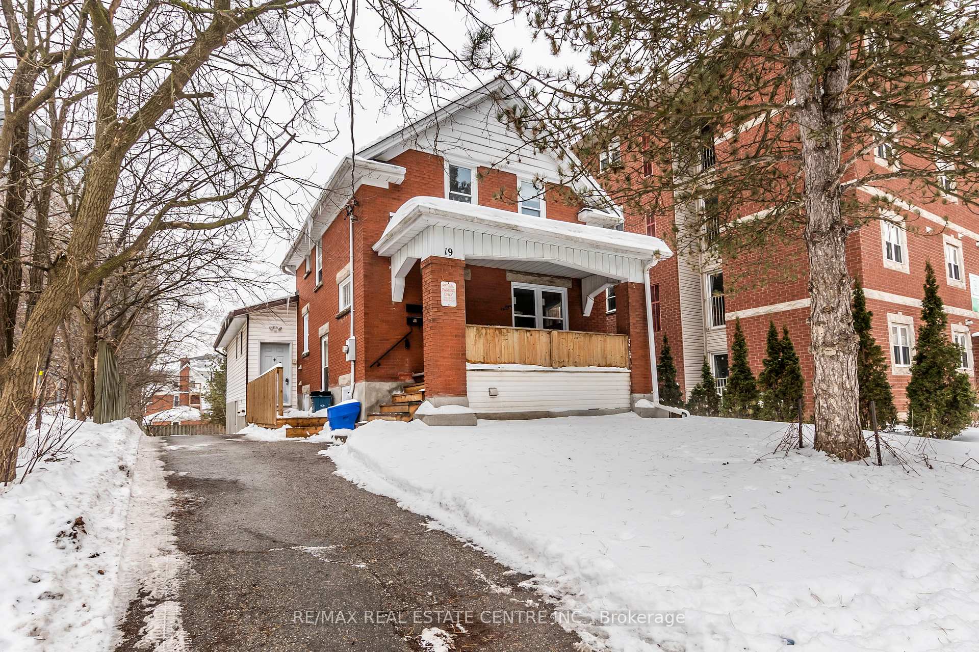 19 Bricker Avenue, Waterloo, ON N2L 3B3