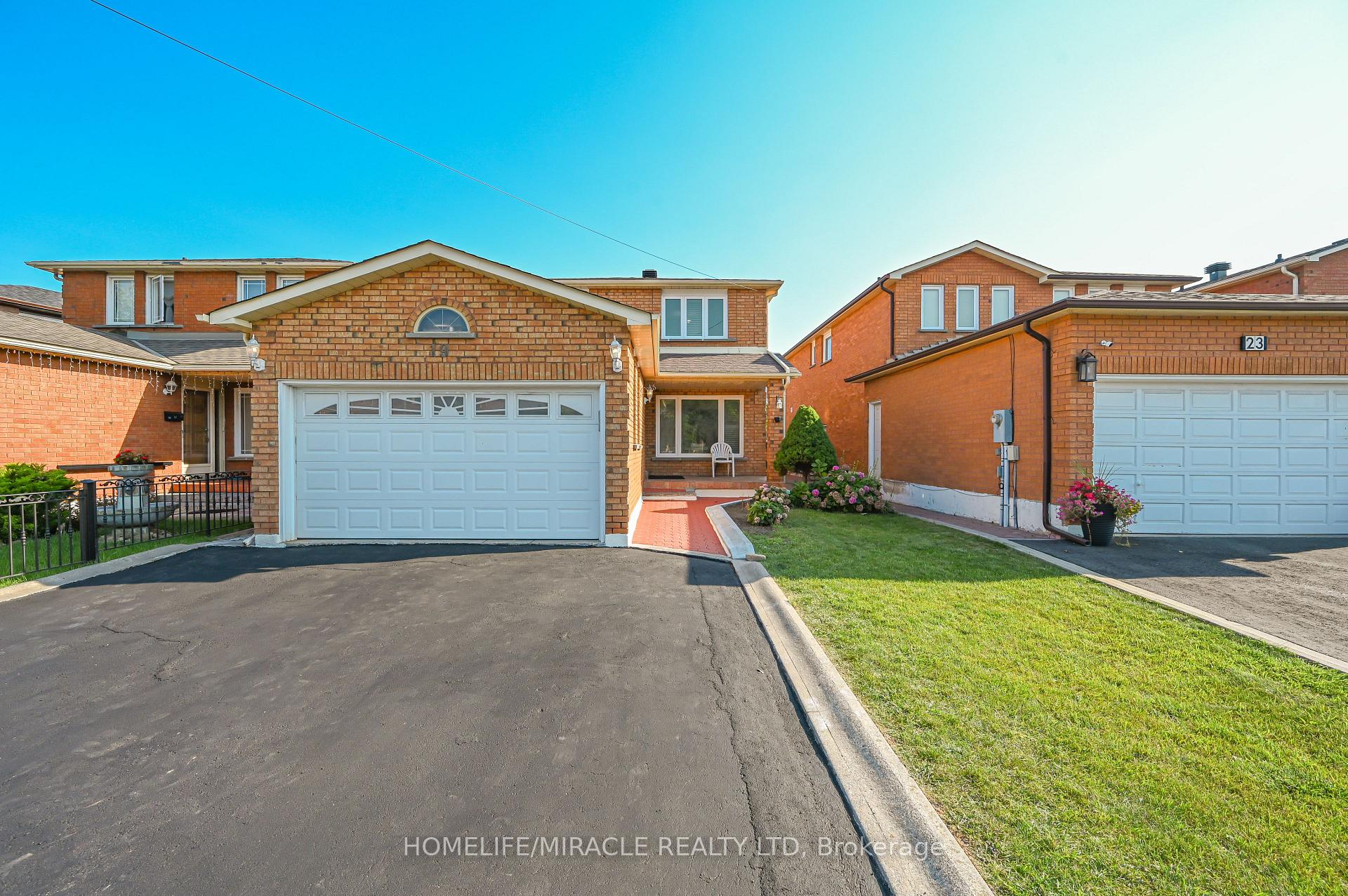 19 Cabinet Crescent, Vaughan, ON L4L 6H9