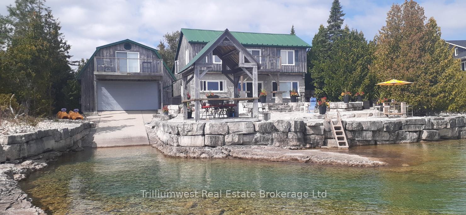 19 Eagle Road E, Northern Bruce Peninsula, ON N0H 2R0