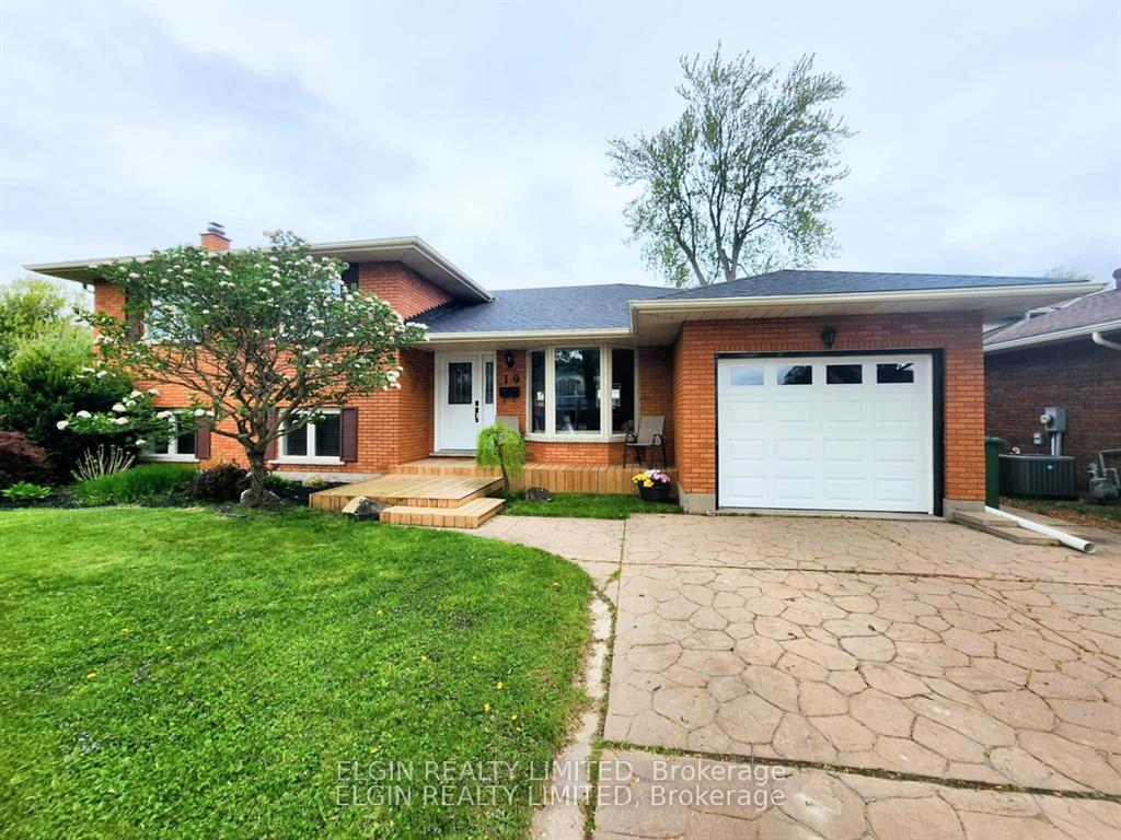 19 High Street, St. Thomas, ON N5R 5R6