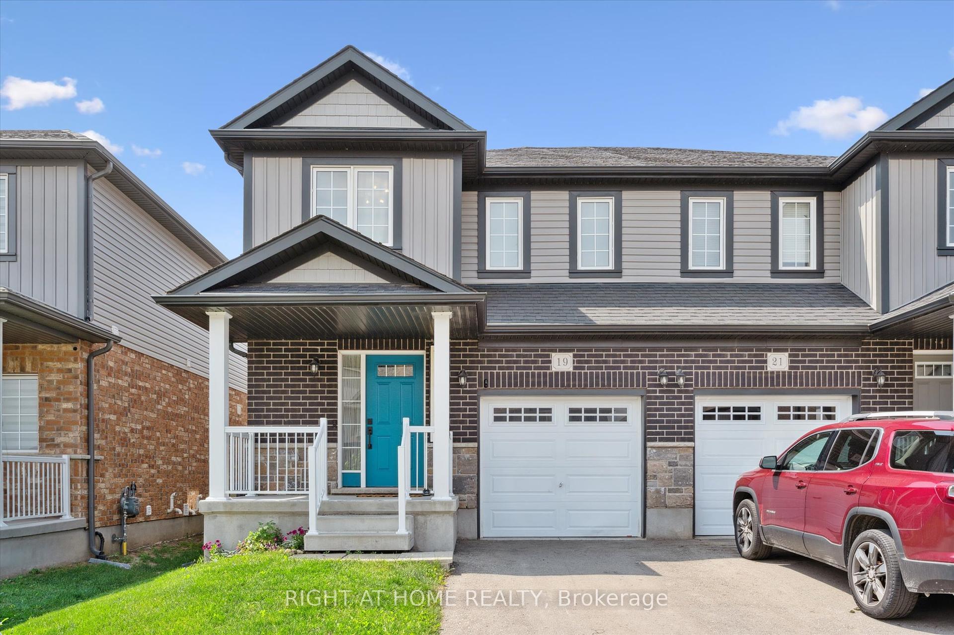 19 Isaac Street, Woolwich, ON N3B 0E2