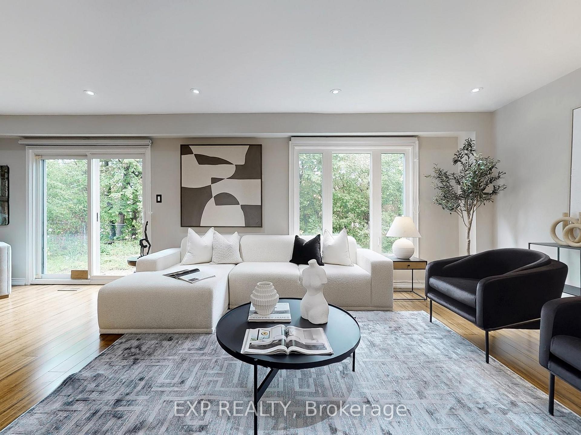 19 Kenscott Road, Toronto, ON M1B 2L8