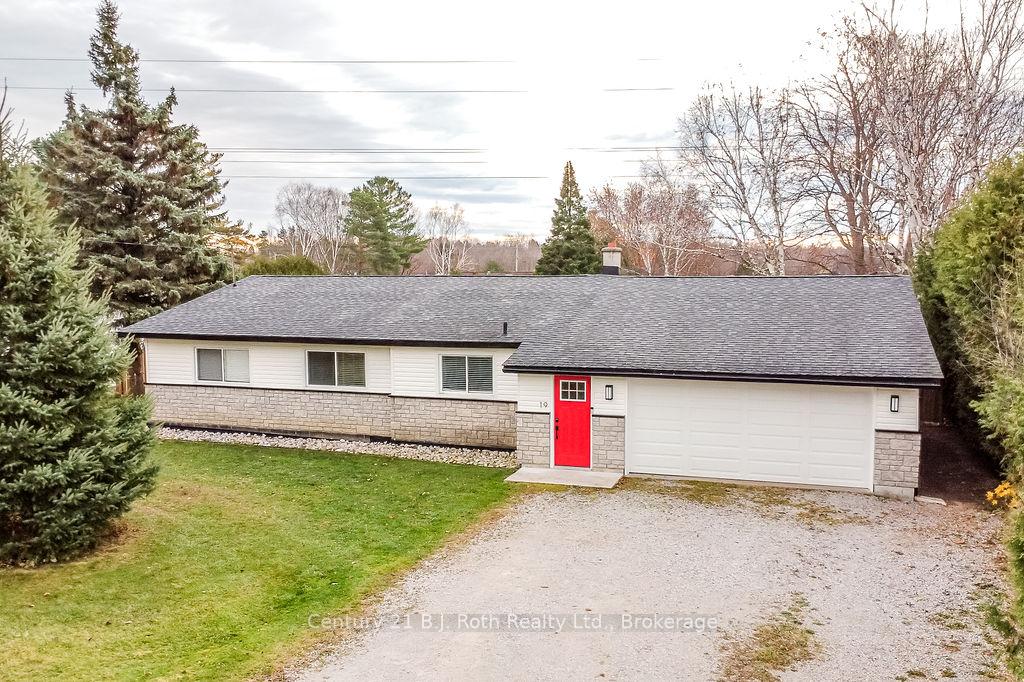 19 Lakeview Drive, Oro-Medonte, ON L3V 0R3