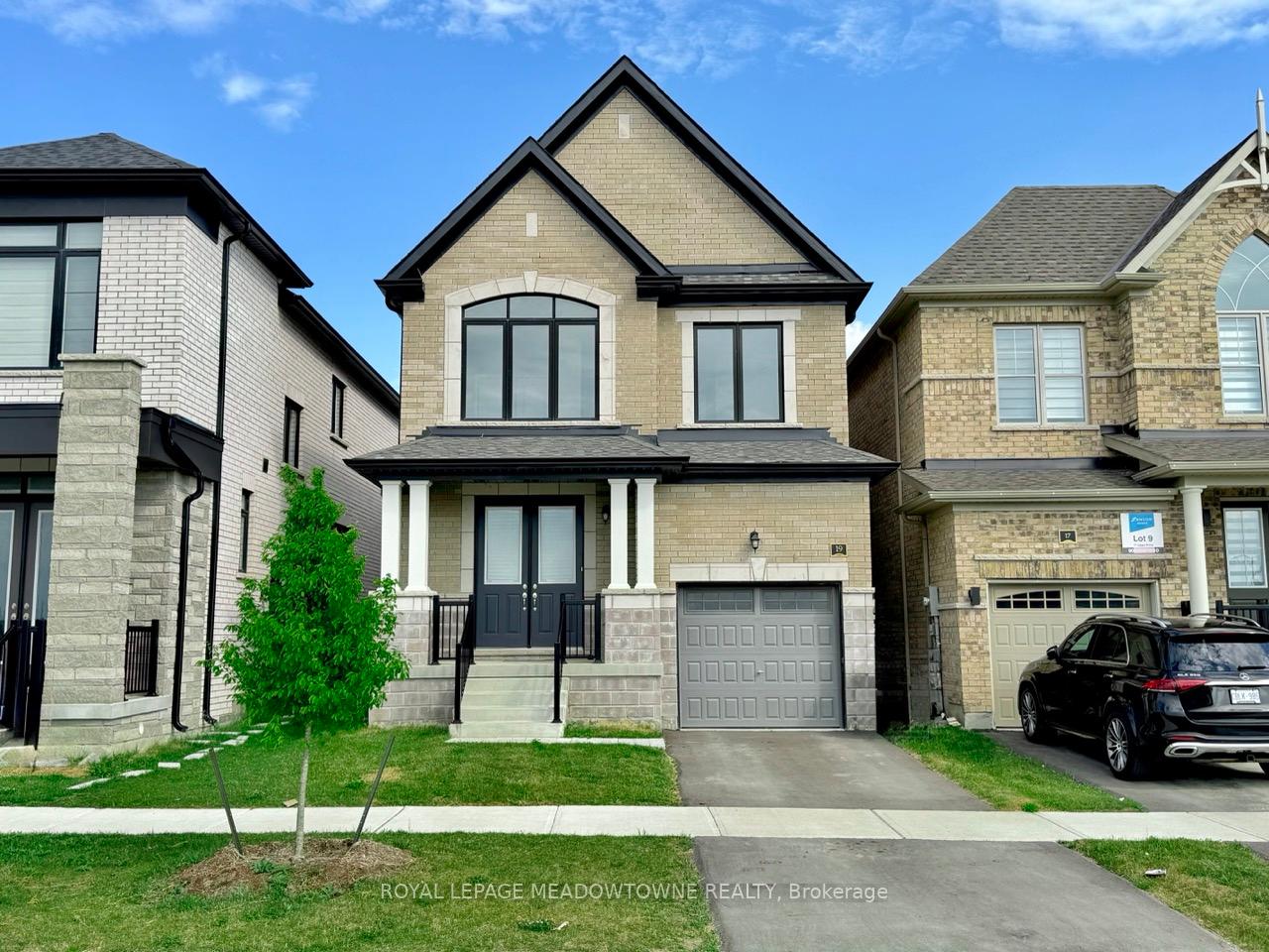 19 Lippa Drive, Caledon, ON L7C 1Z9