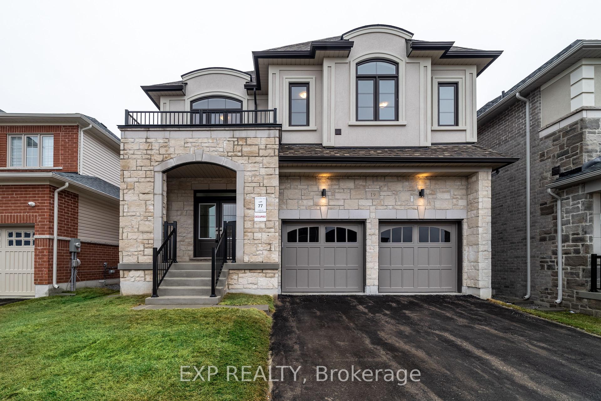 19 Stennett Drive, Georgina, ON L4P 0J4