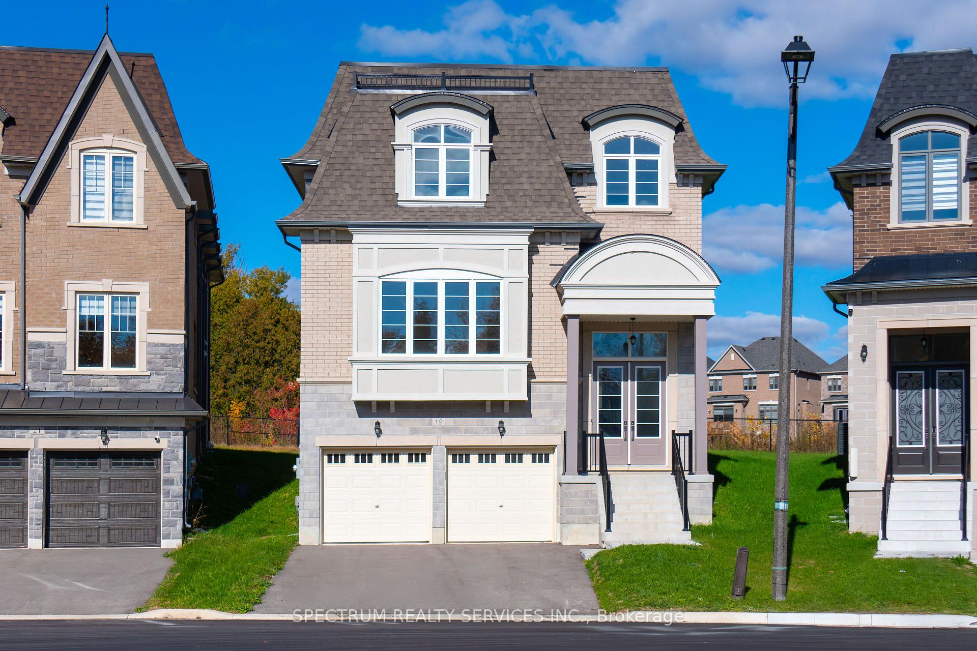 19 Swamp Sparrow Court, Caledon, ON L7C 4M7