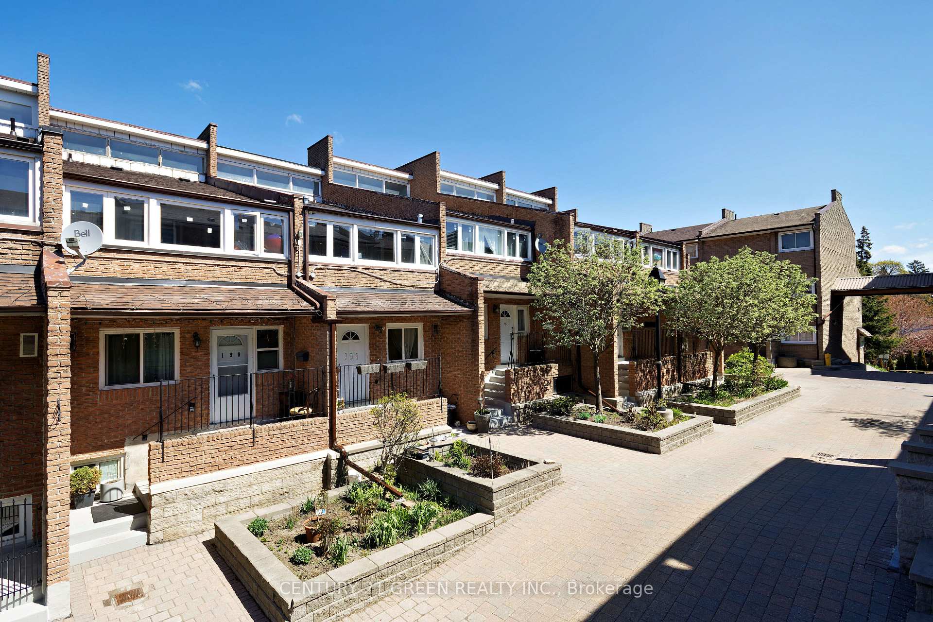 190 - 50 Scarborough Golf Club Road, Toronto, ON M1M 3T5