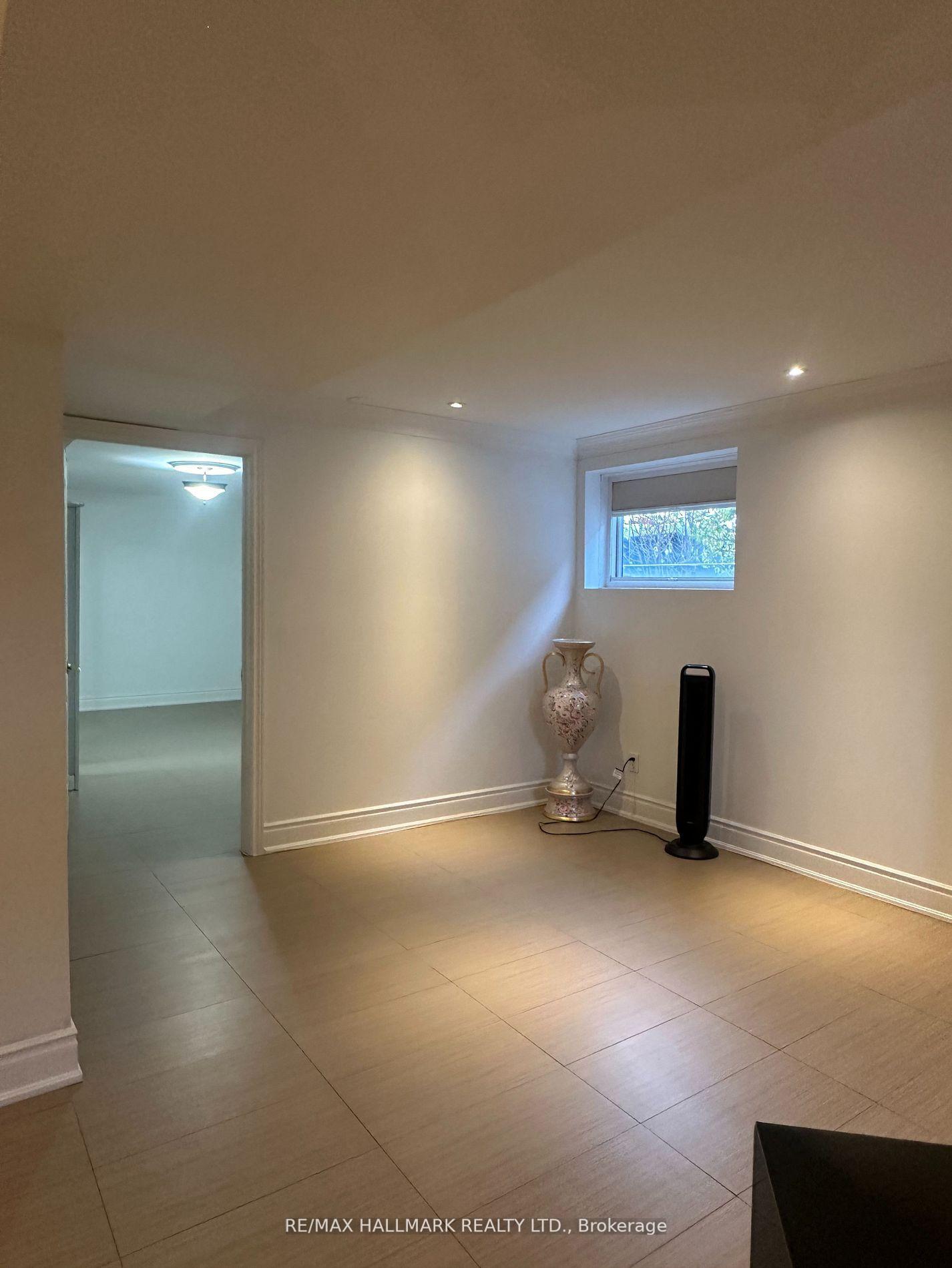 BSMT - 190 Falstaff Avenue, Toronto, ON M6L 3C3