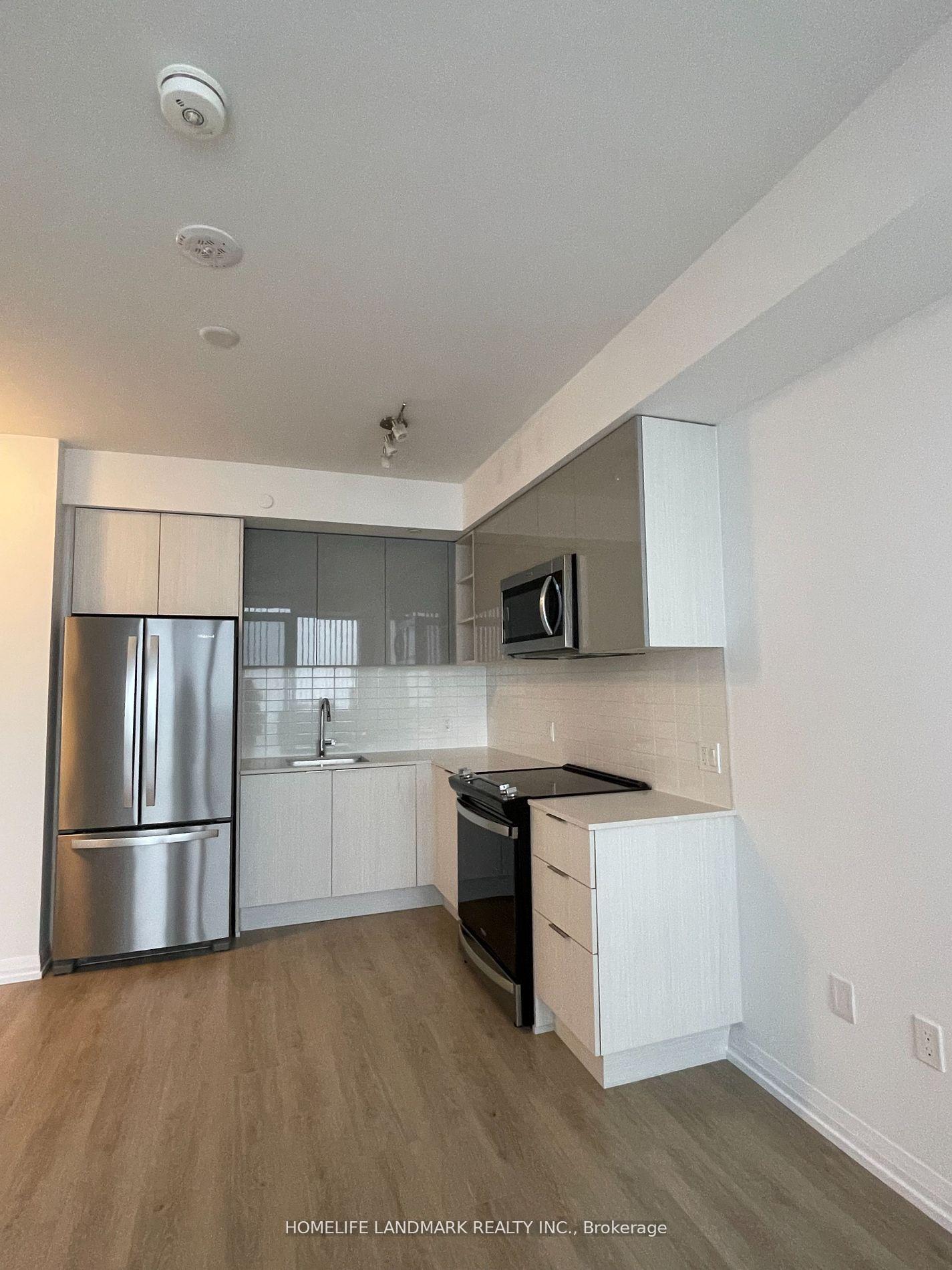 1905 - 25 Holly Street, Toronto, ON M4S 0E3