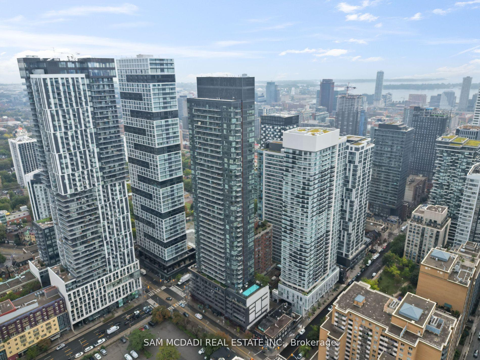 Toronto Real Estate MLS® Listings & Houses For Sale