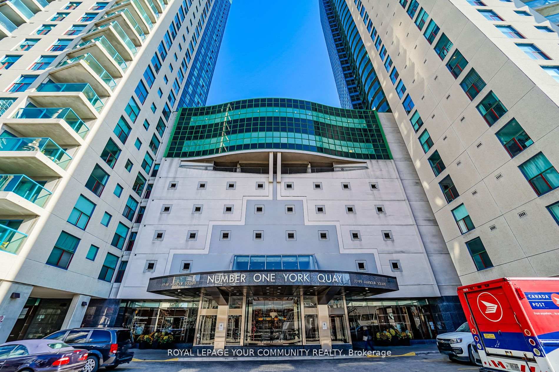 1909 - 77 Harbour Square, Toronto, ON M5J 2S2