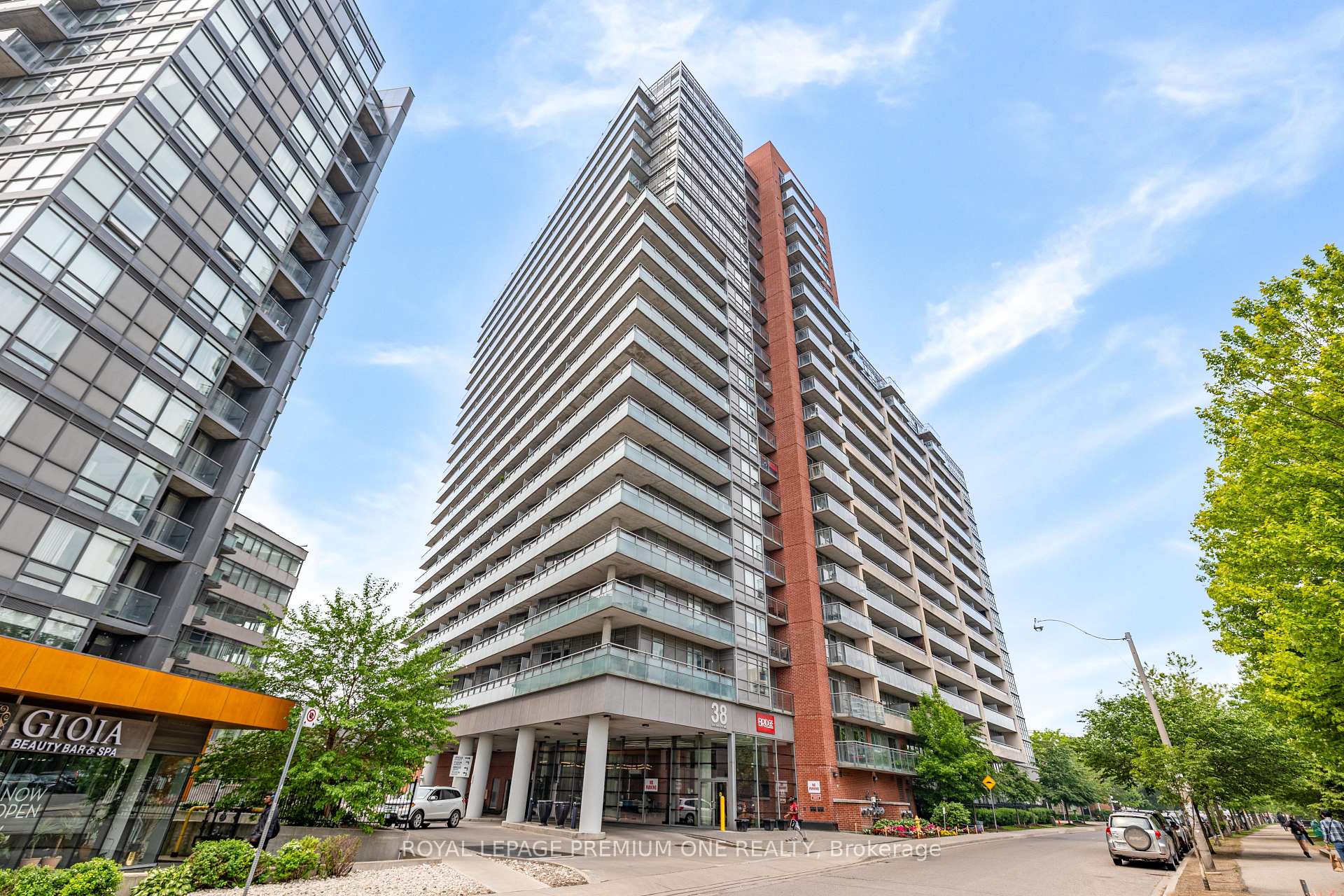 1910 - 38 Joe Shuster Way, Toronto, ON M6K 0A5