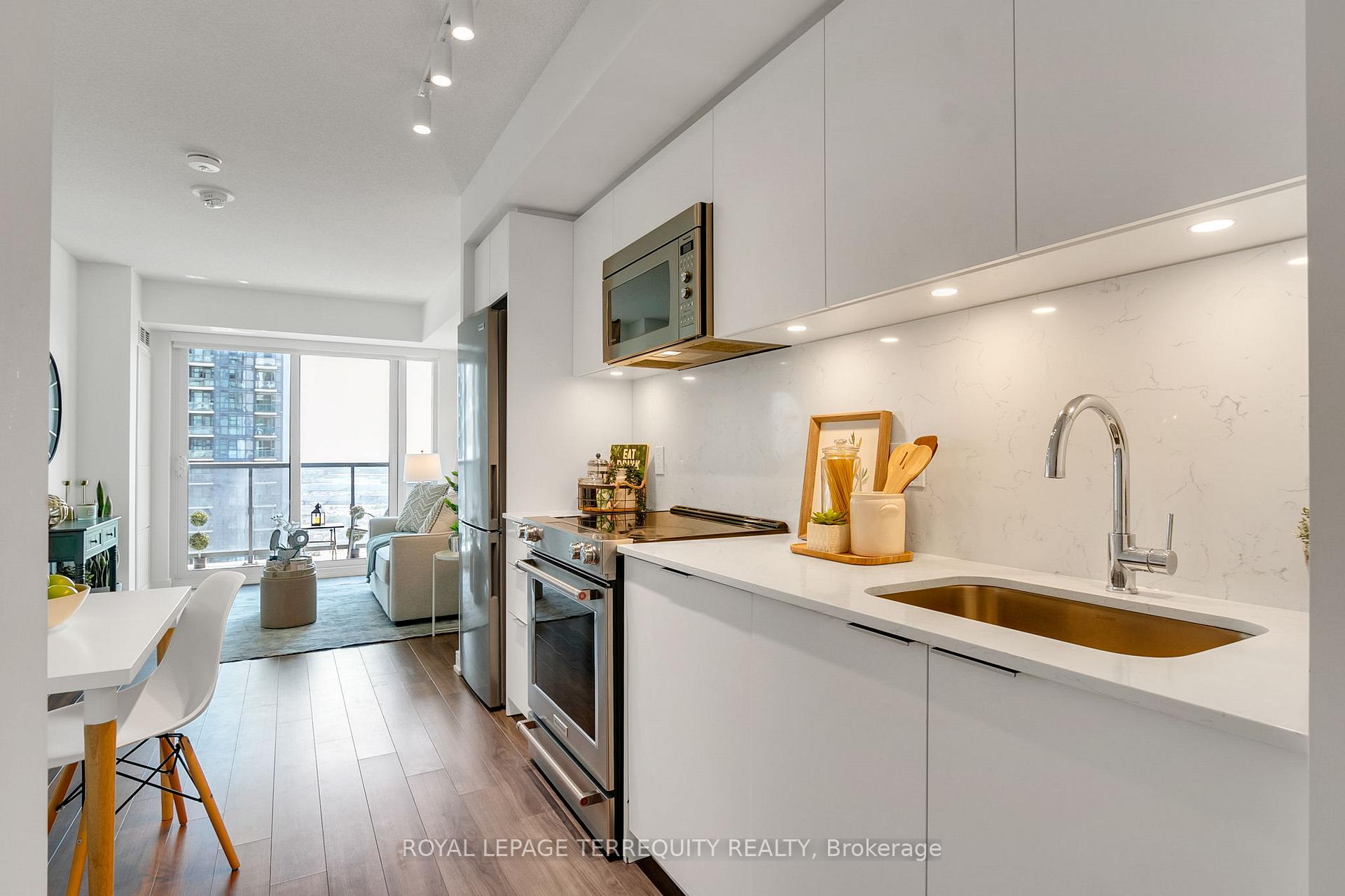 StateOrProvince] [PostalCode]