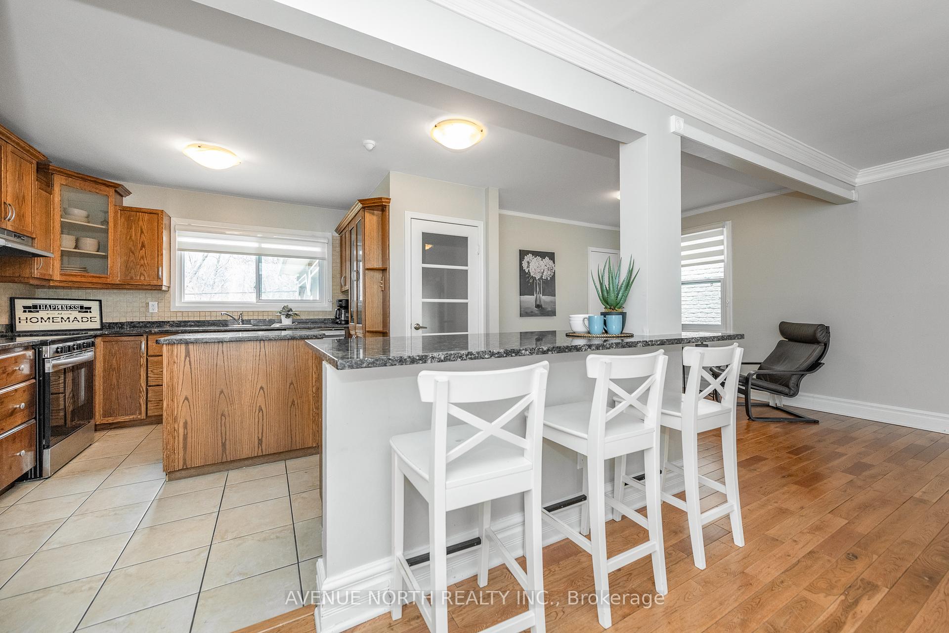 1913 ROSEBELLA Avenue, Blossom Park - Airport and Area, ON K1T 1G6