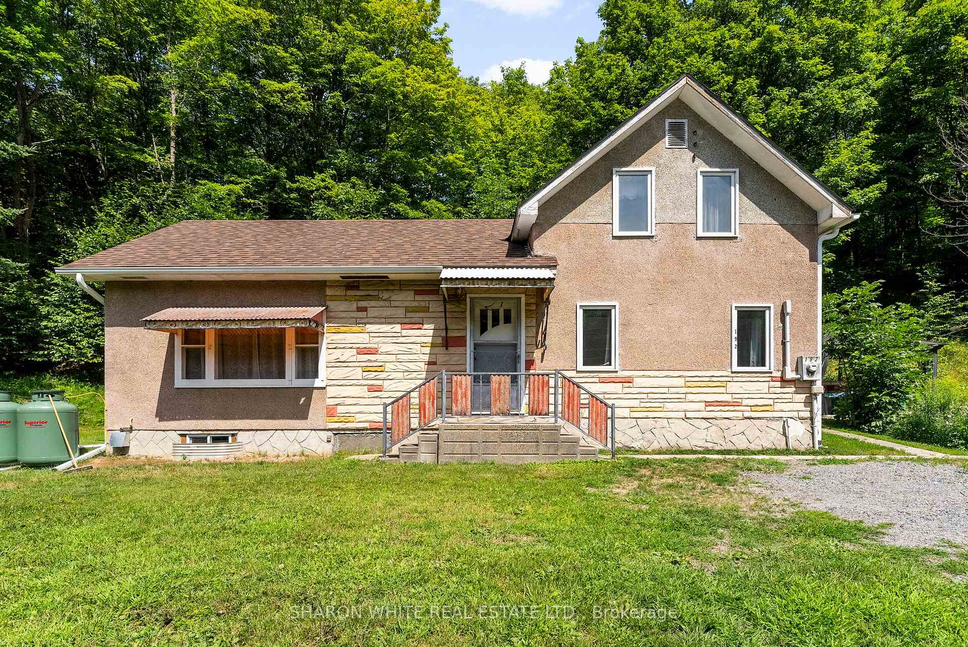 192 Monck Street, Bancroft, ON K0L 1C0