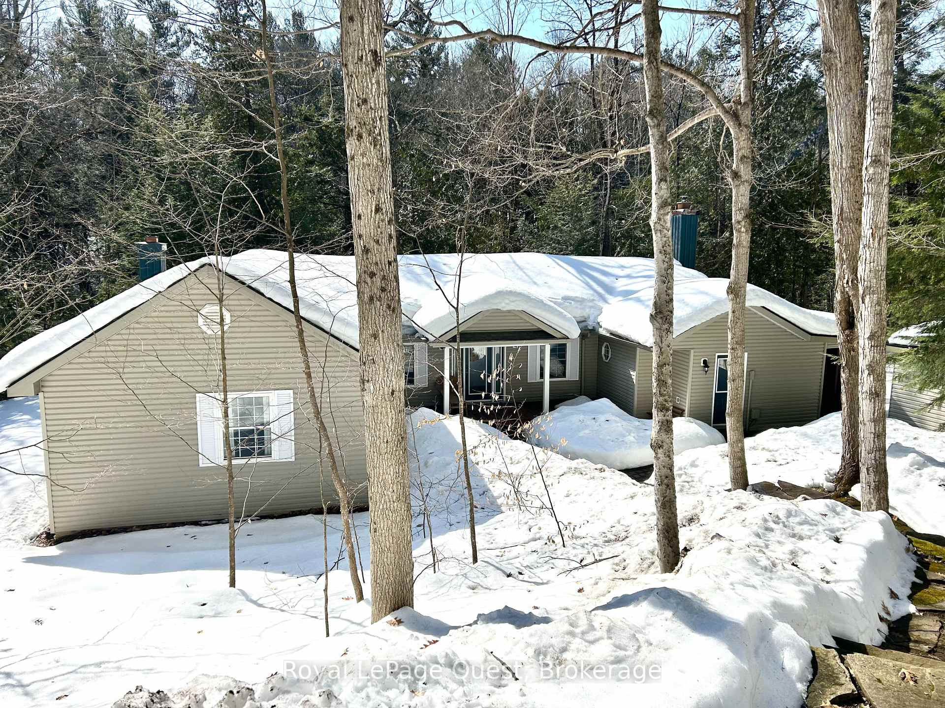 1923 MARCHMONT Road, Severn, ON L3V 0V6