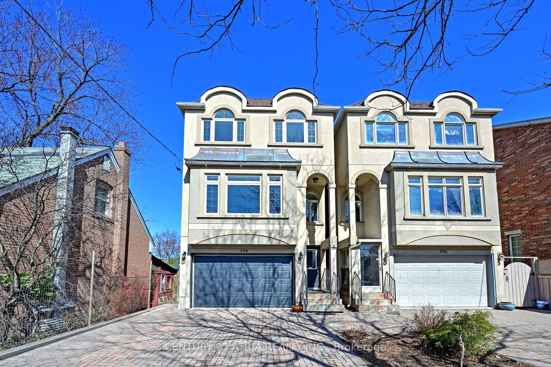 194 Finch Avenue E, Toronto, ON M2N 4R9