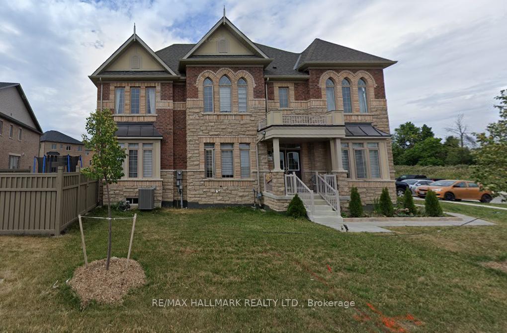 194 Mactier Drive, Vaughan, ON L4H 4L5