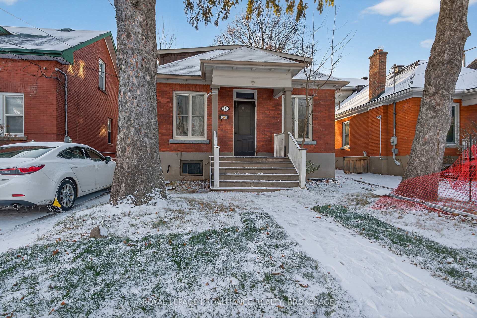 194 Victoria Street, Kingston, ON K7L 3Y8