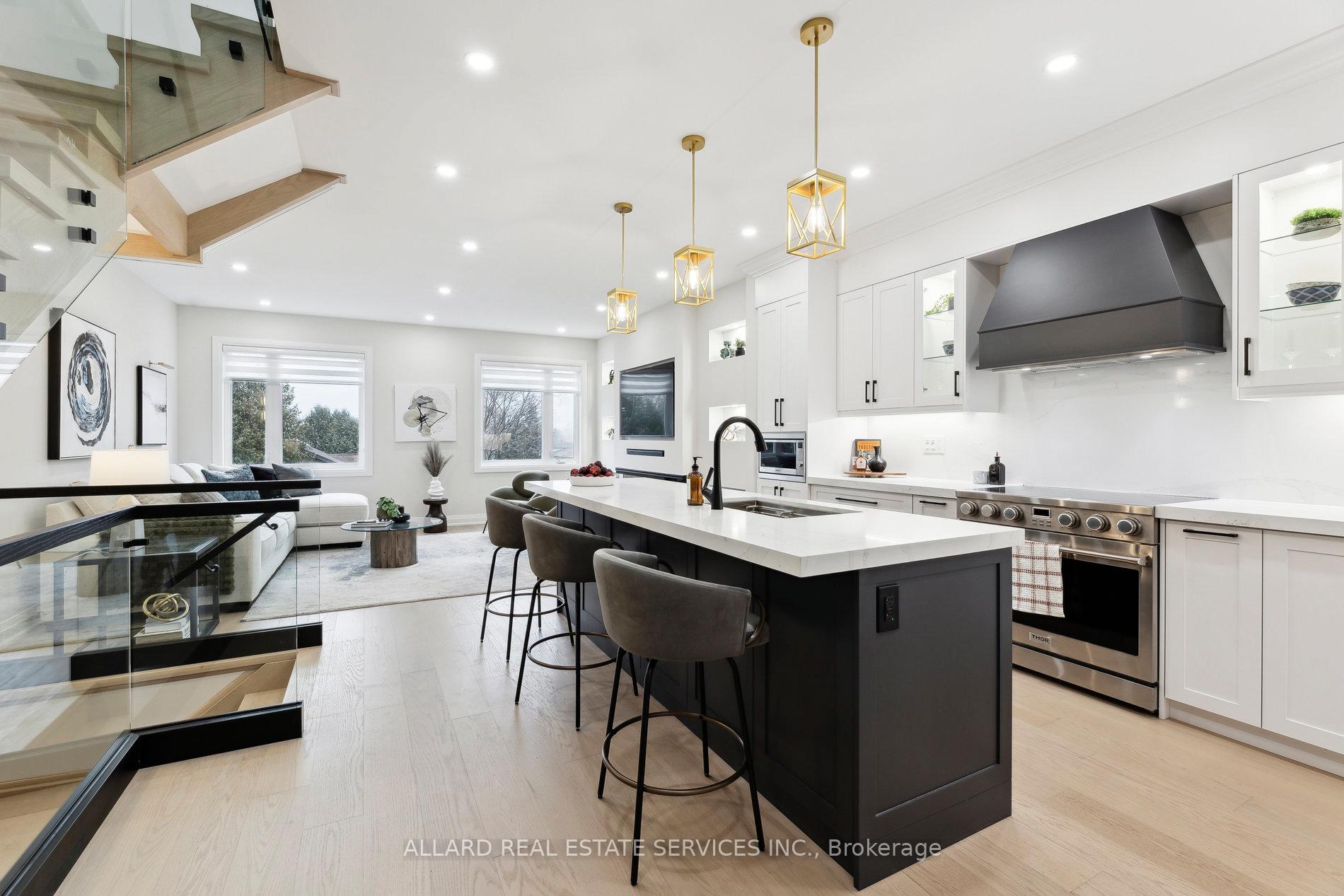 1956 Valley Farm Road, Pickering, ON L1V 1X7