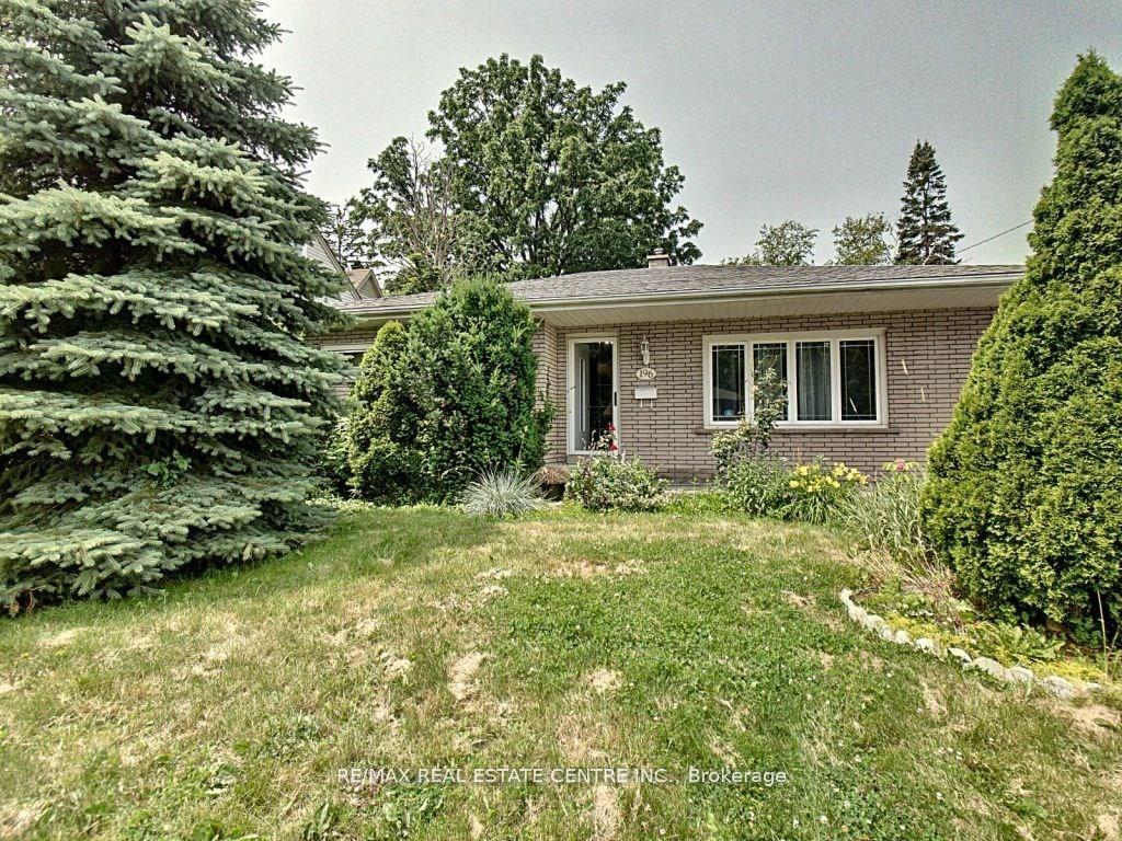 196 Rifle Range Road, Hamilton, ON L8S 3B9