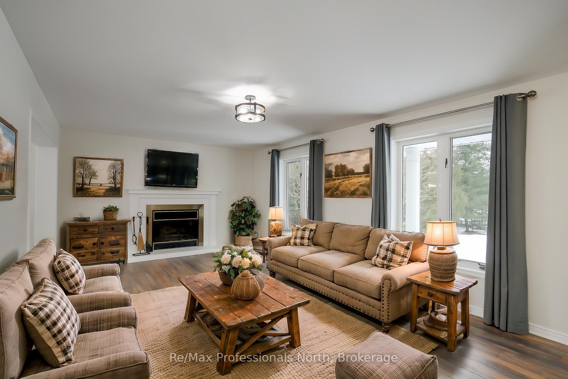 1969 Town Line, Severn, ON L0K 1E0