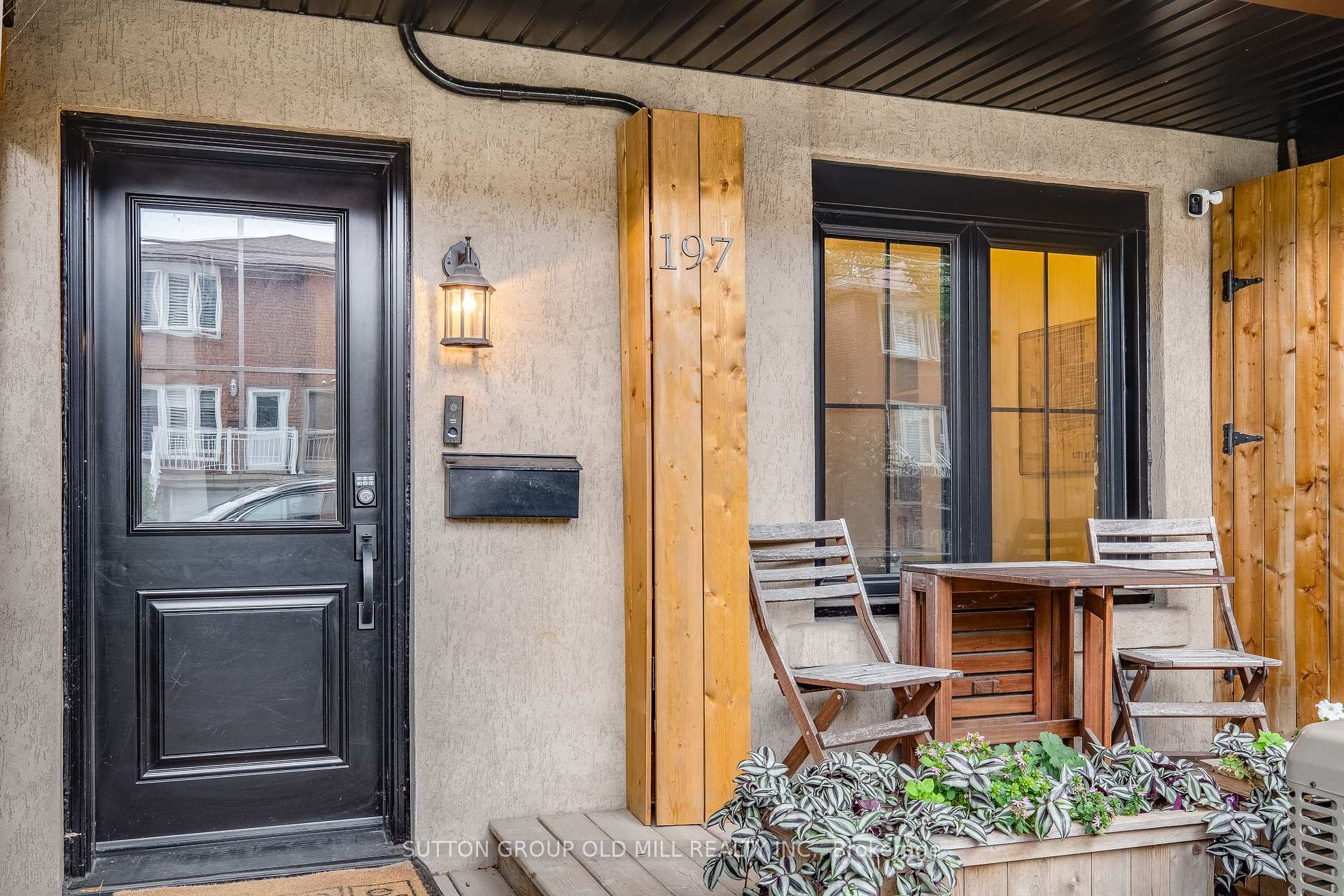 197 Maria Street, Toronto, ON M6P 1W6