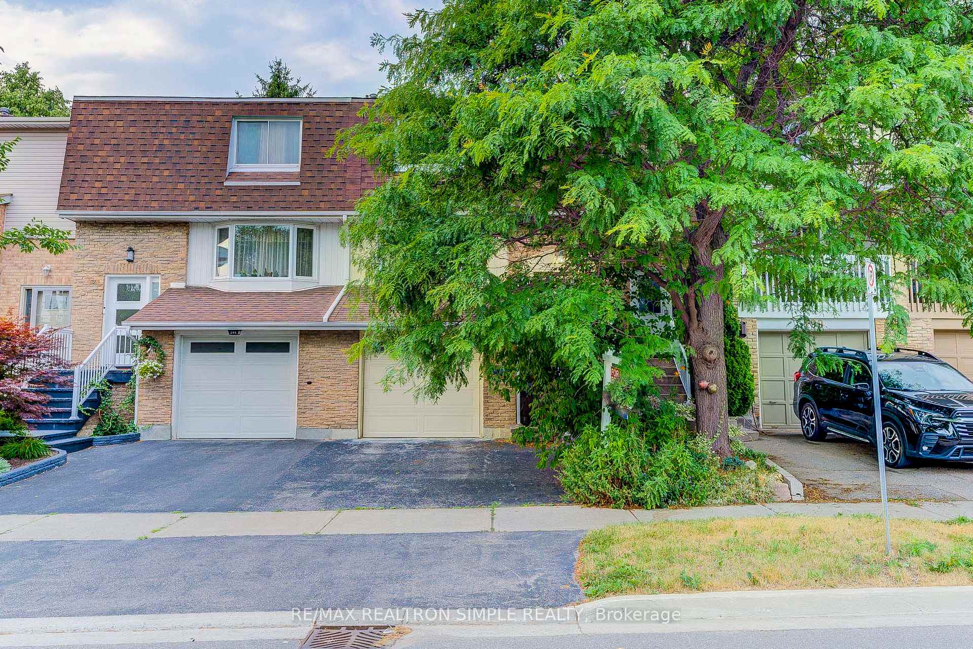 197 Tamarack Drive, Markham, ON L3T 4X3