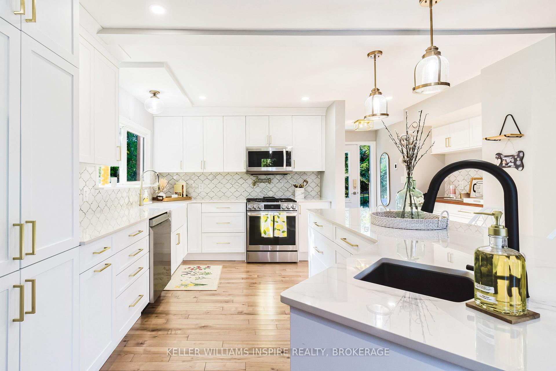 1991 Burbrook Road, Kingston, ON K7L 4V4