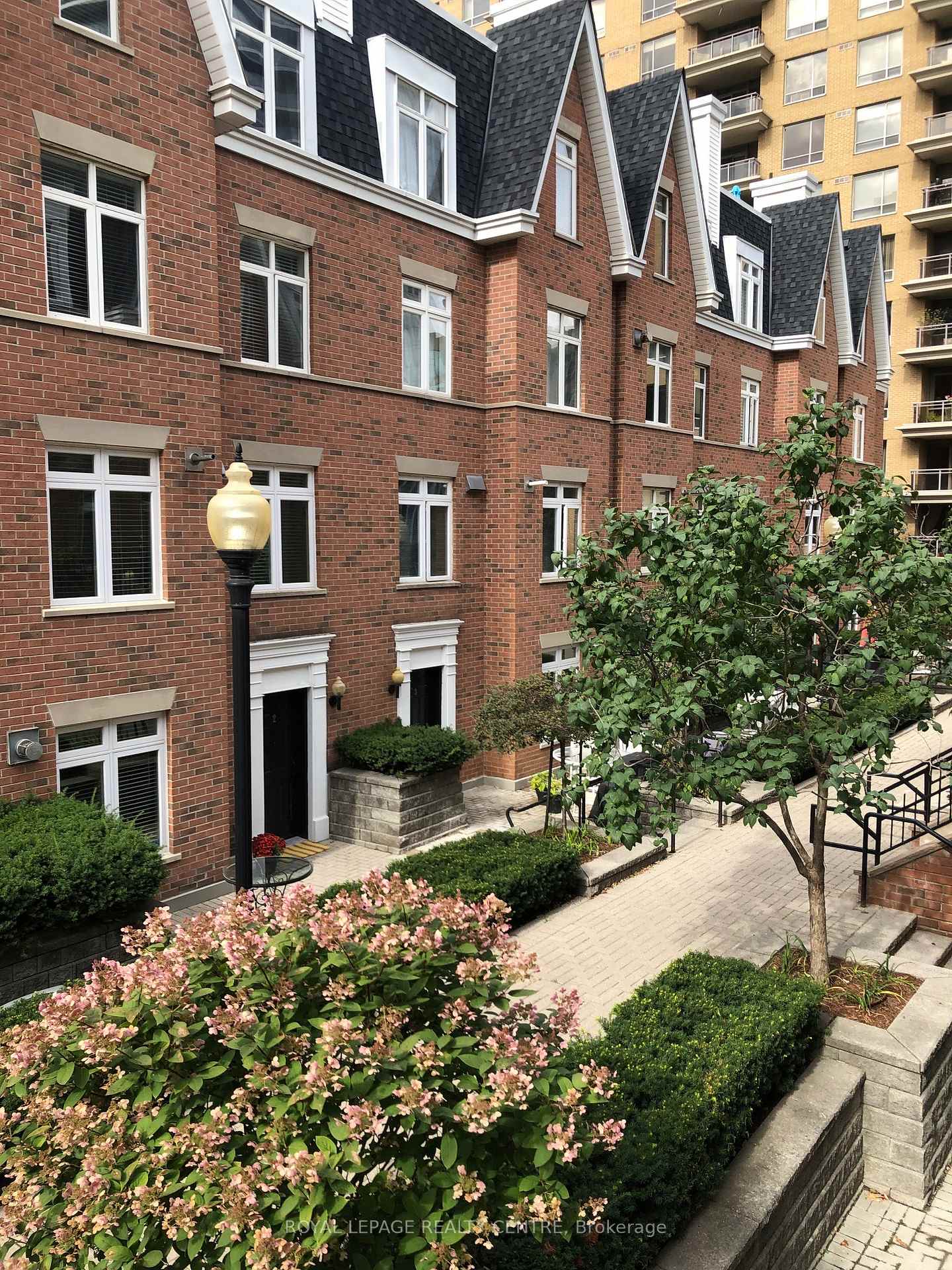 2 - 108 Redpath Avenue, Toronto, ON M4S 2J7