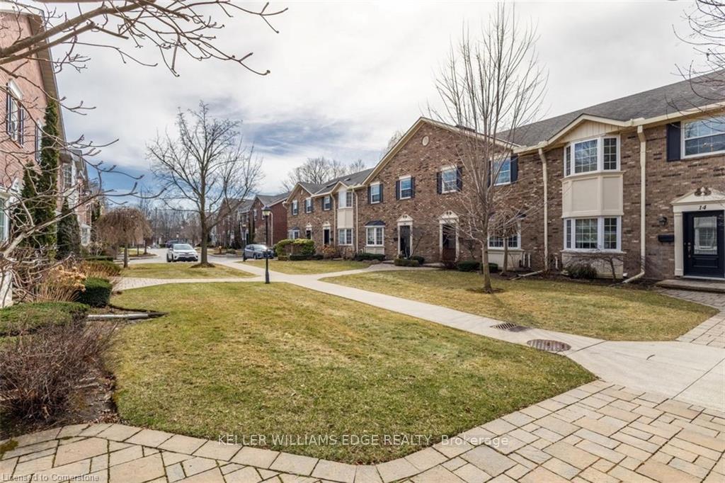 2 - 2407 Woodward Avenue, Burlington, ON L7R 4J2