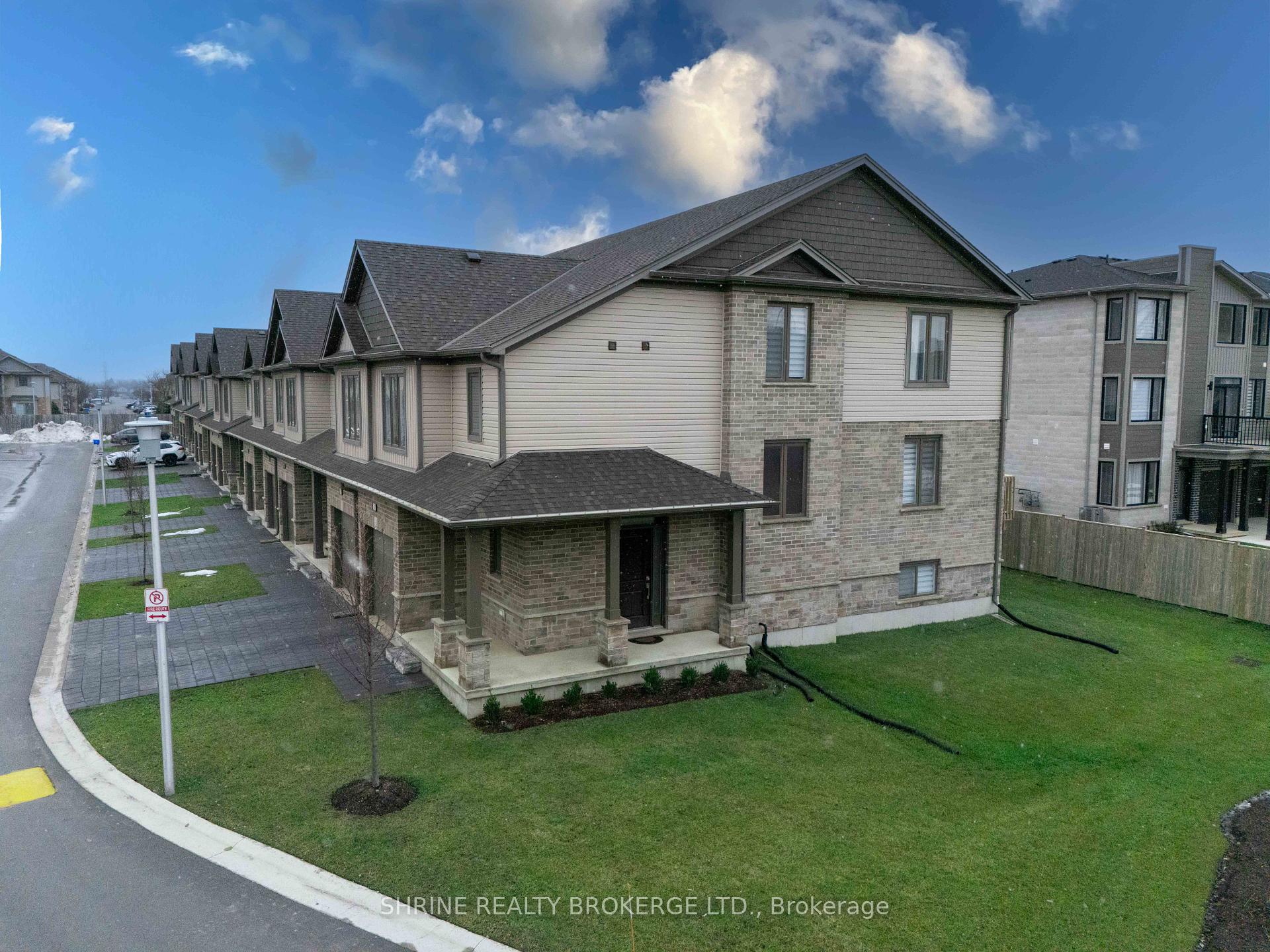 2 - 745 Chelton Road, London, ON N6M 0J1