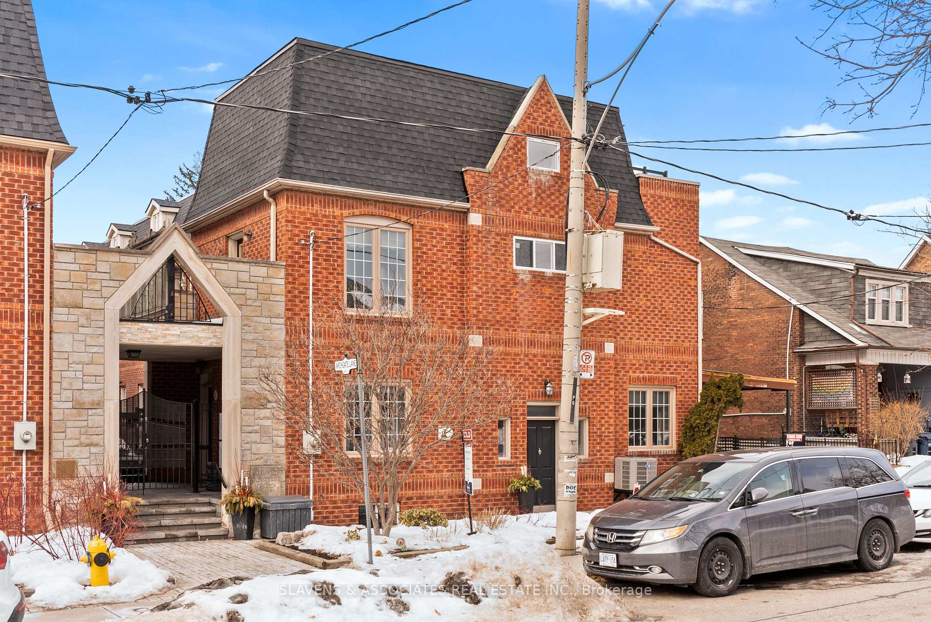 2 Archgate Lane, Toronto, ON M6E 5B1