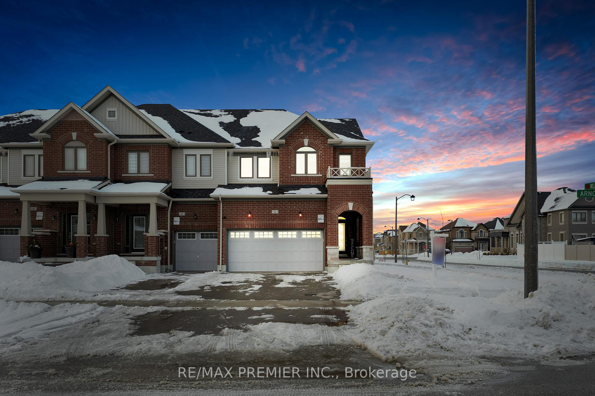 2 Arnold Crescent, New Tecumseth, ON L9R 0T7