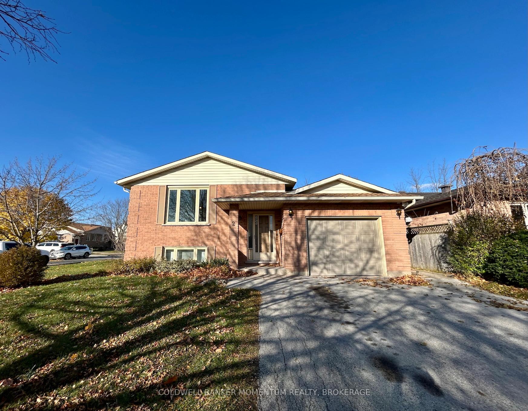 Main - 2 Cornwell Circle, St. Catharines, ON L2S 3C5