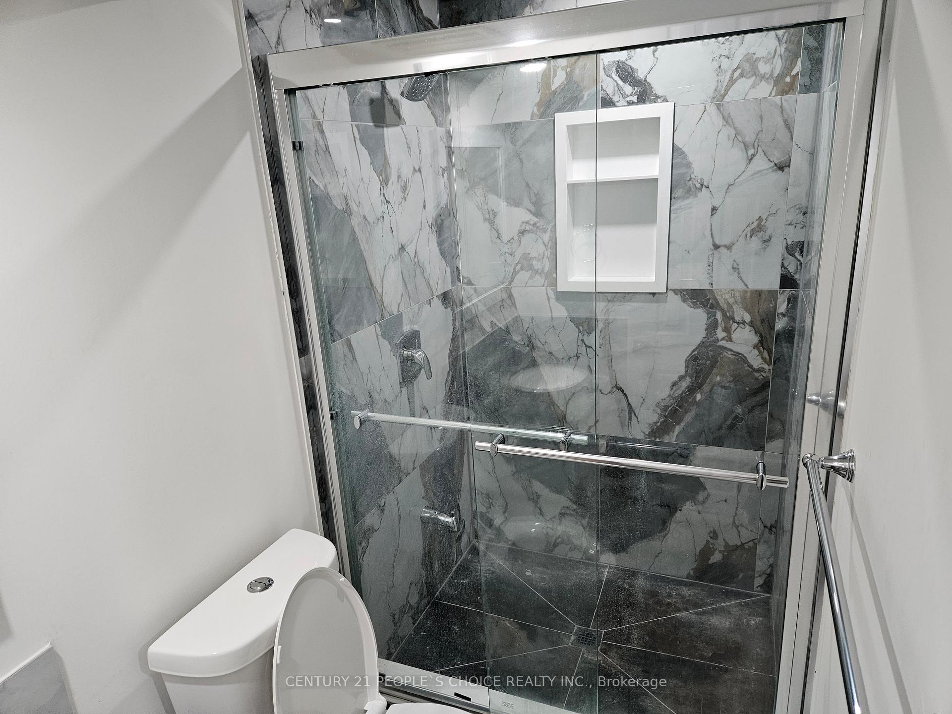 Lower - 2 Forfar Court, Kitchener, ON N2B 3T5