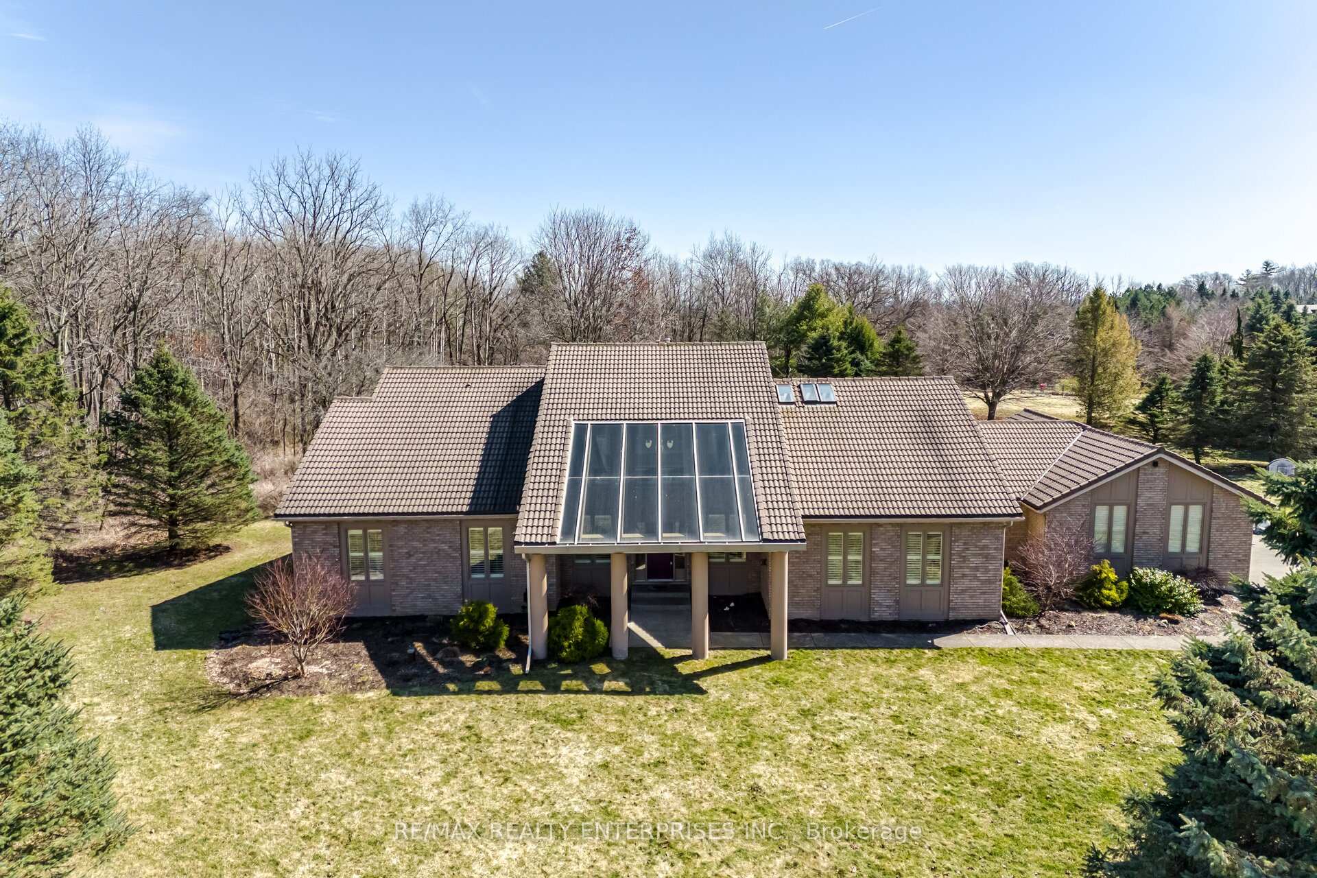 2 Stoney Brae Street, Brant, ON N0E 1N0