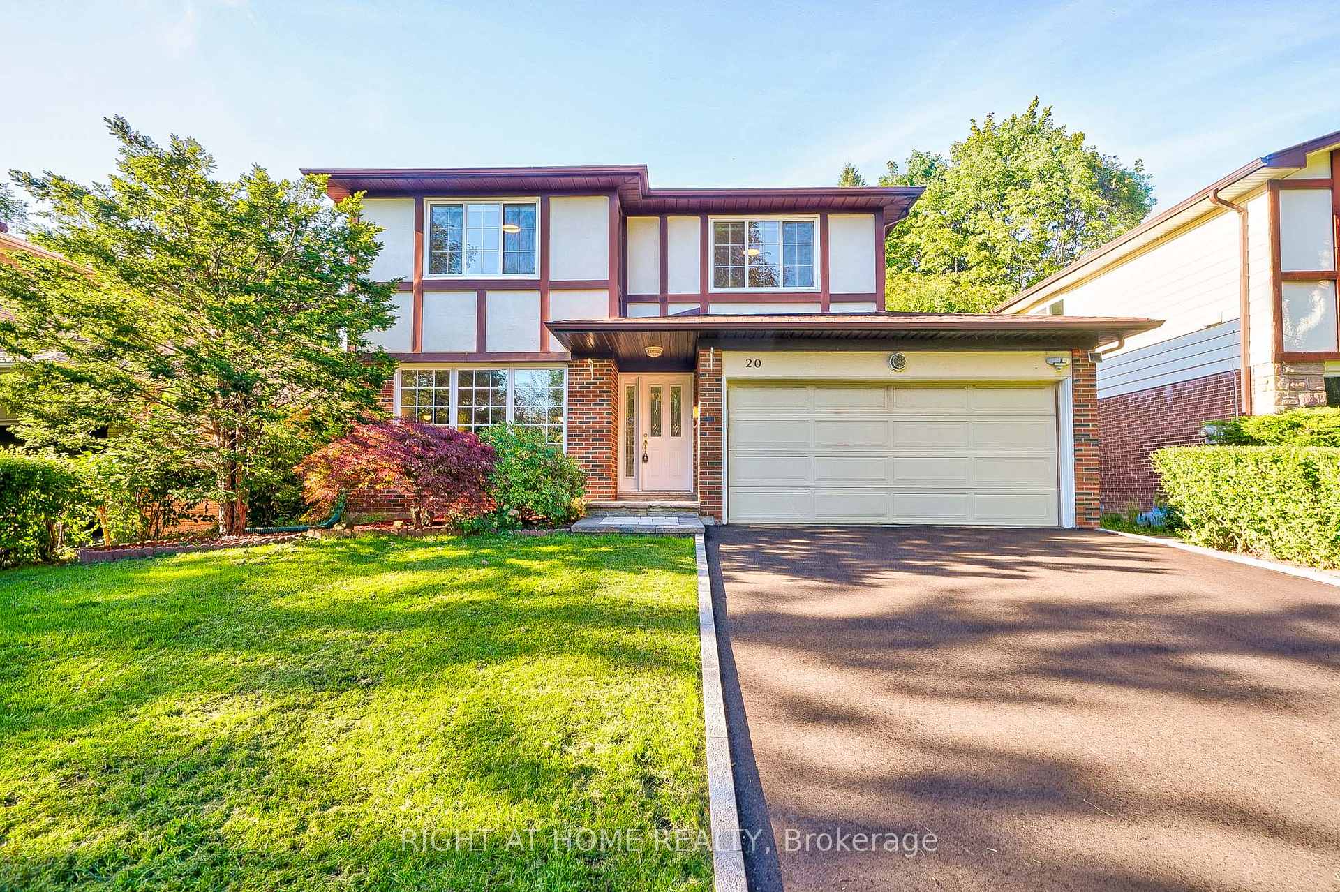 20 Bradenton Drive, Toronto, ON M2H 1Y5