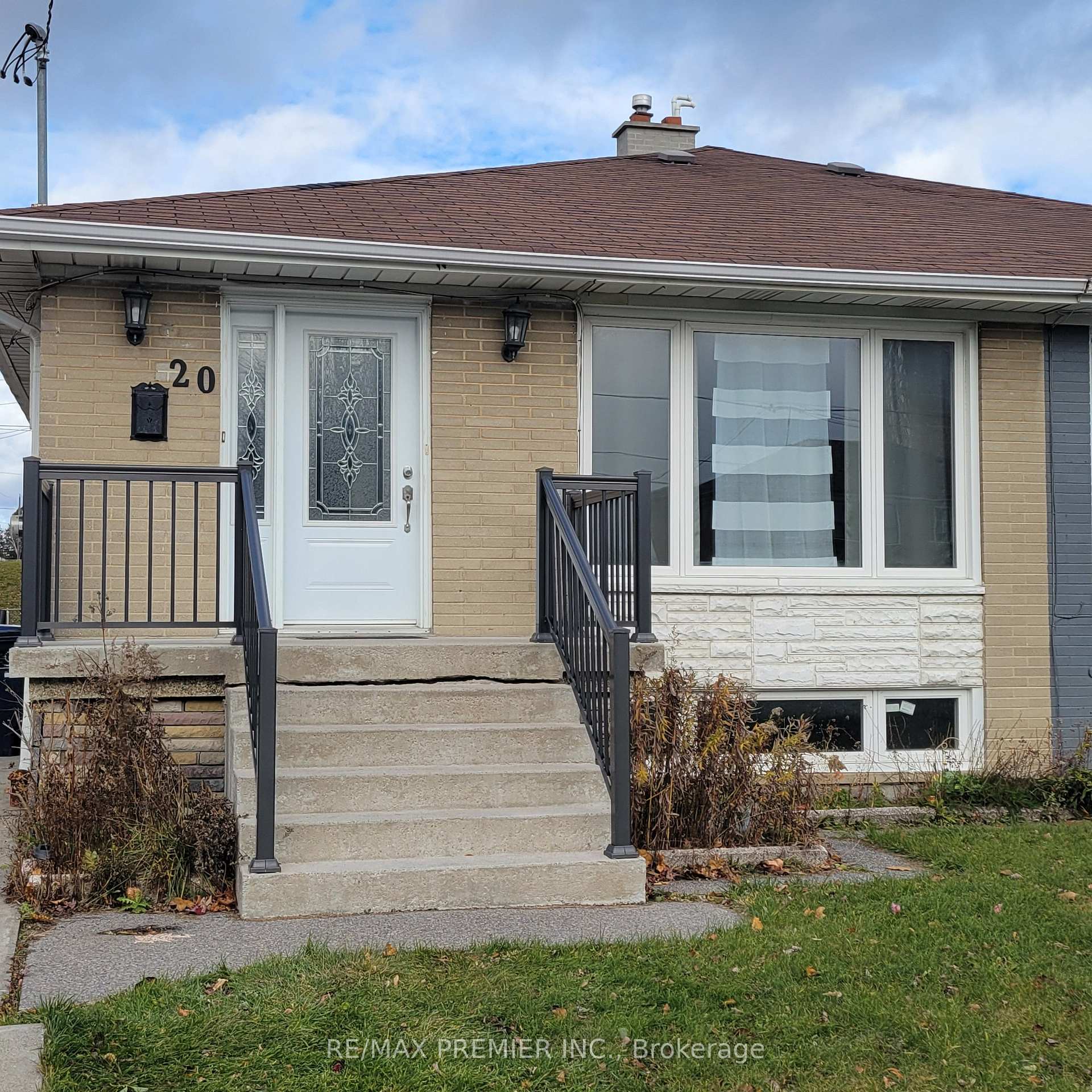 20 Heavitree Drive, Toronto, ON M3L 1K6
