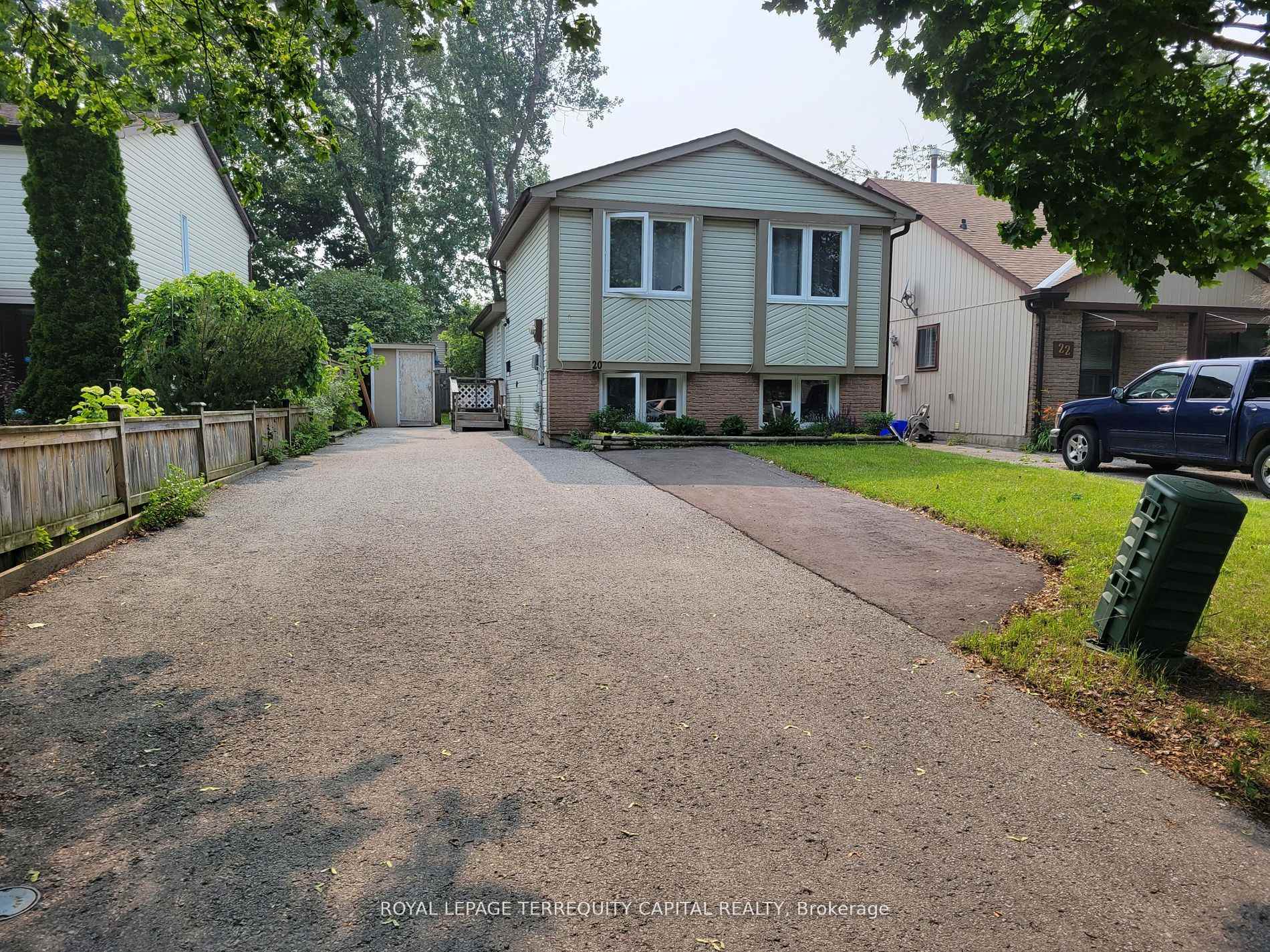 Lower - 20 Mowat Crescent, Barrie, ON L4N 5B3