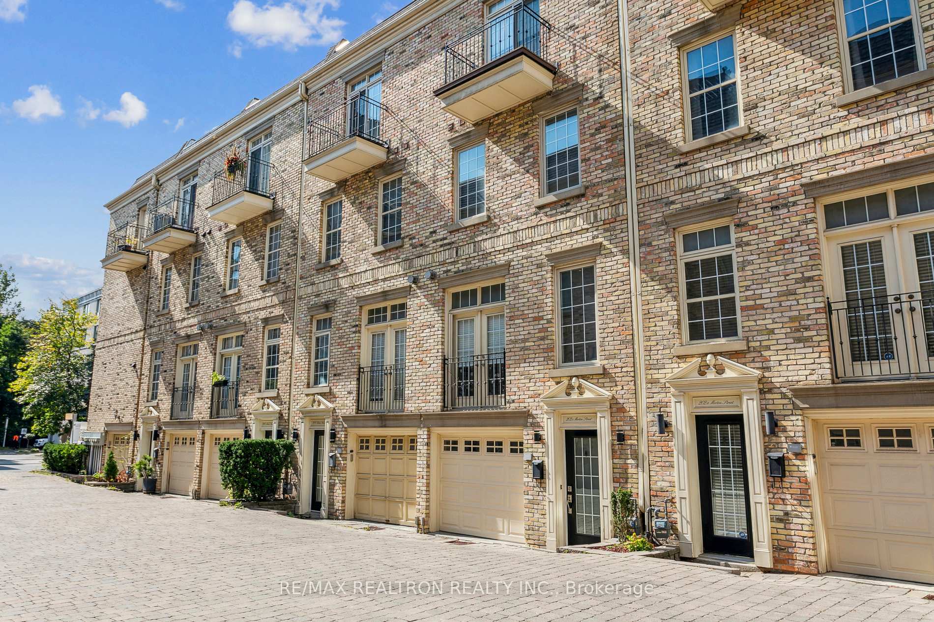 200 C Merton Street, Toronto, ON M4S 1A1