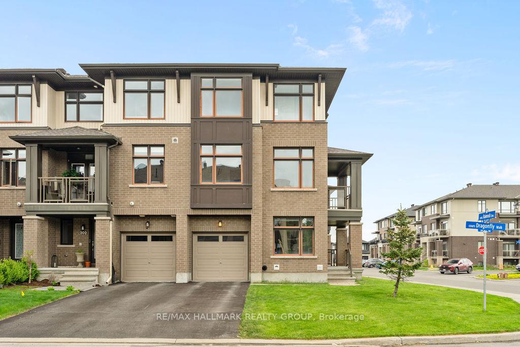 200 Dragonfly Walk, Orleans - Convent Glen and Area, ON K1W 0J8