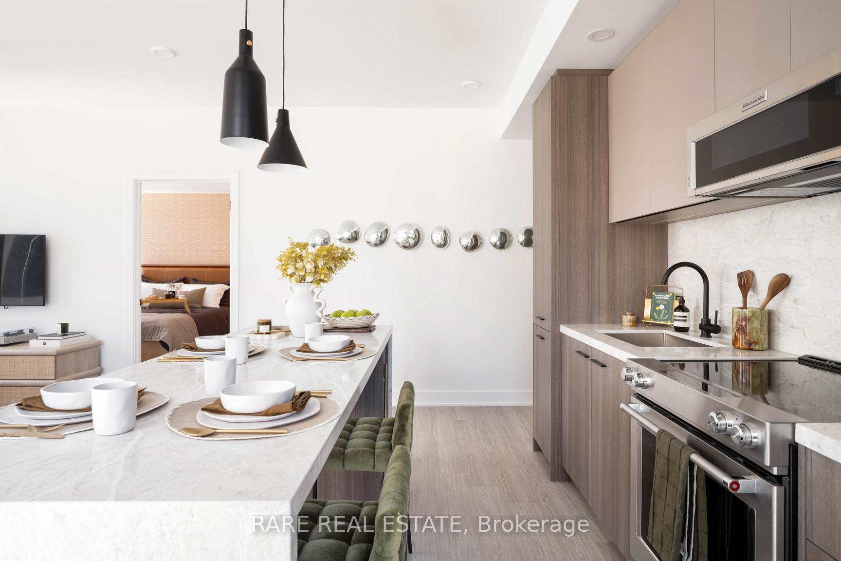 2001 - 30 Mutual Street, Toronto, ON M5B 2A7