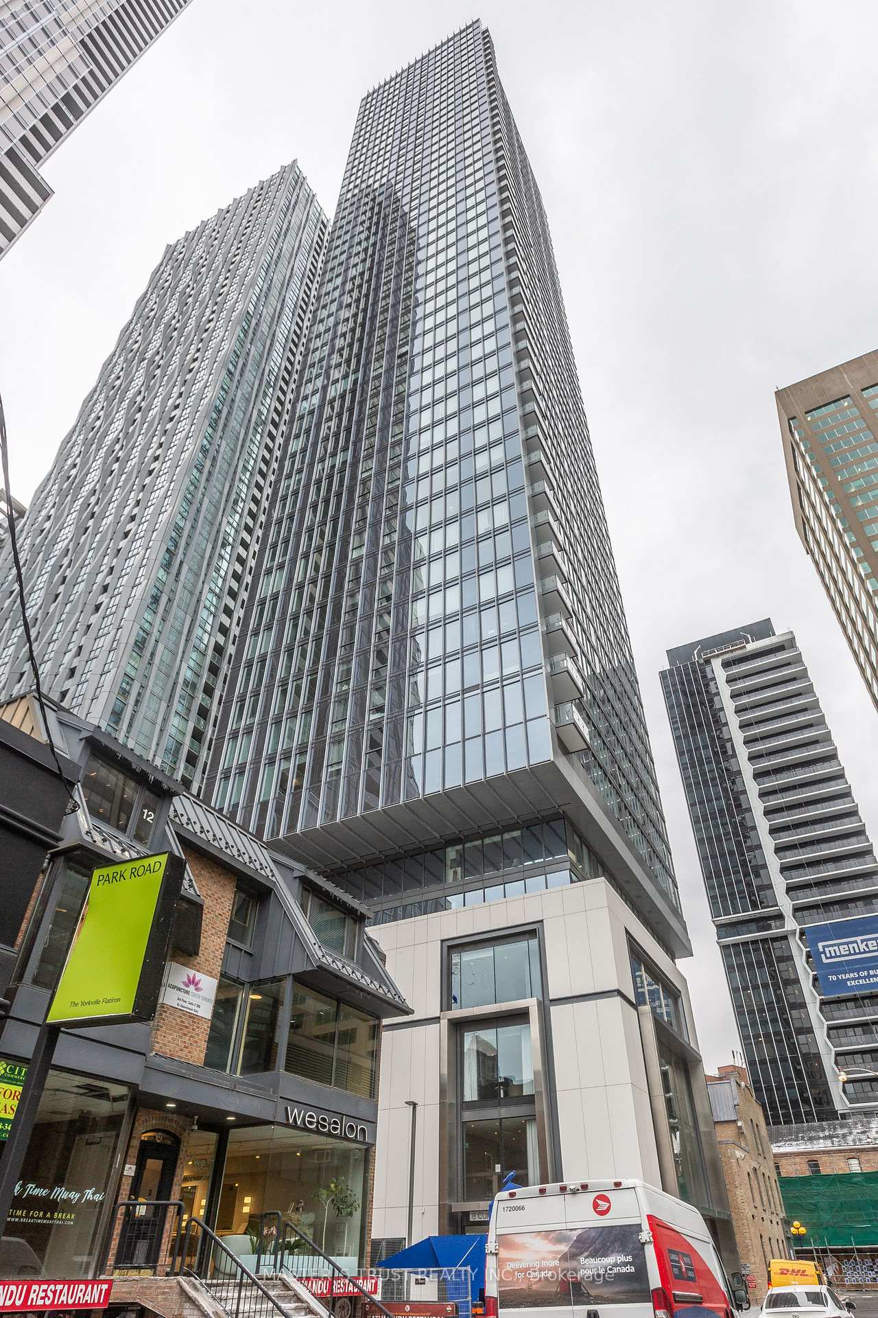 2006 - 8 Cumberland Street, Toronto, ON M4W 0B6